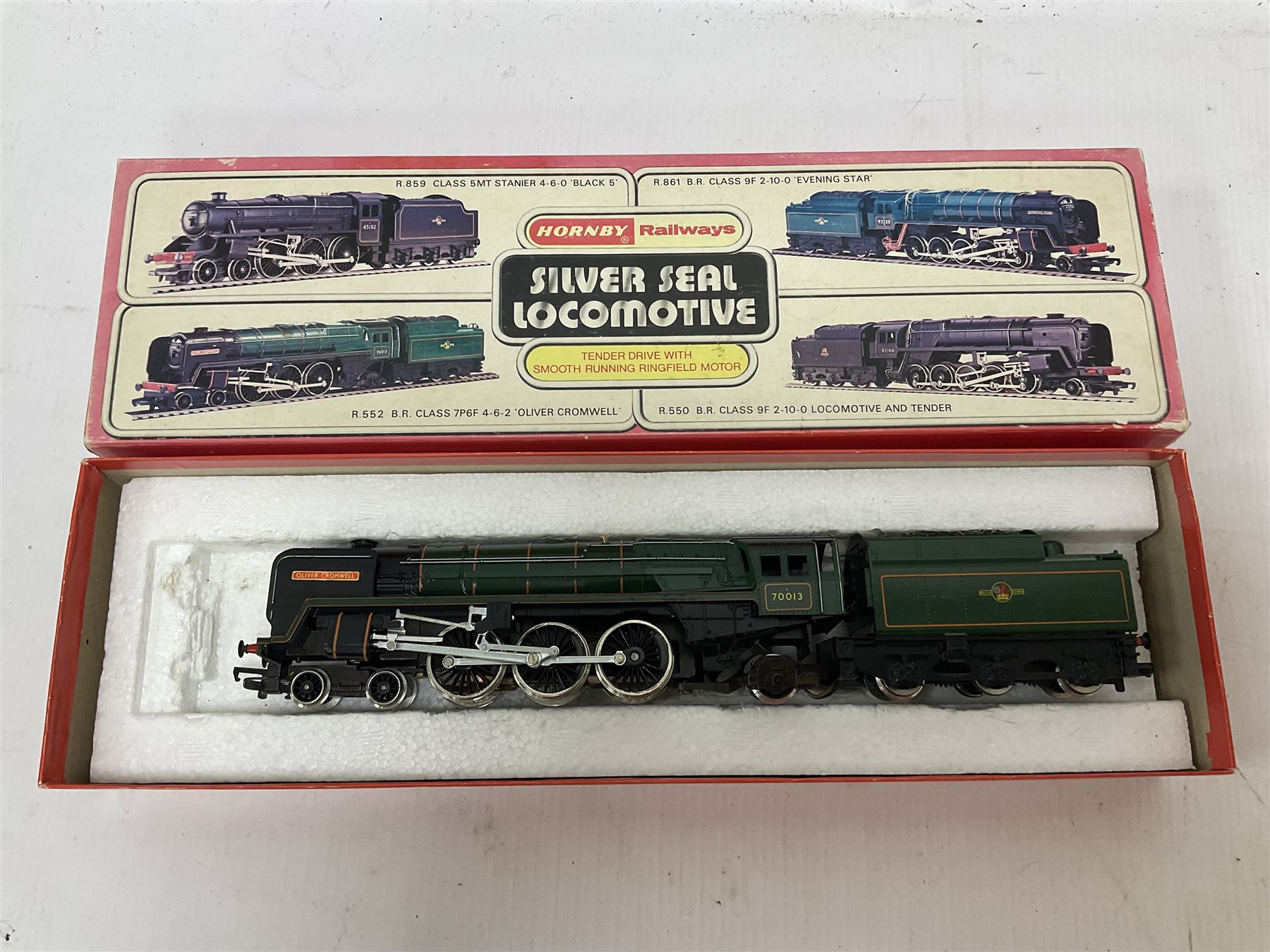 Hornby/Tri-Ang ‘00’ gauge - four locomotives and tenders comprising ...