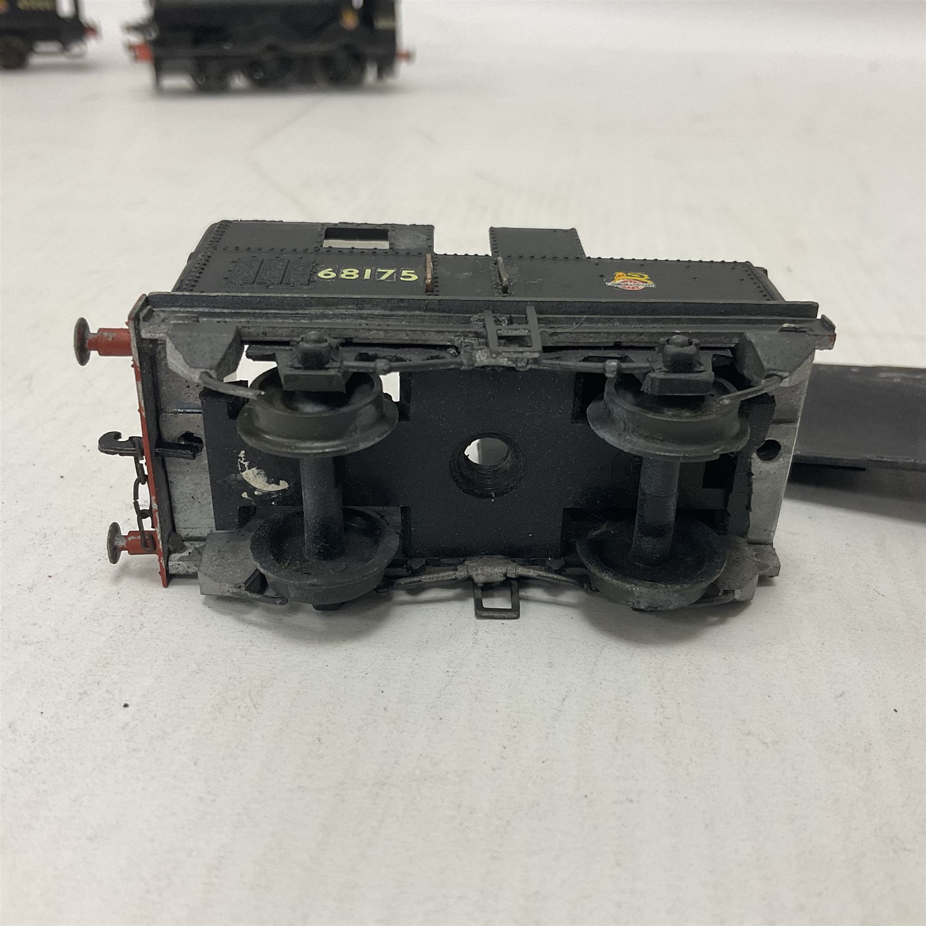 ‘00’ gauge - six kit built steam locomotives comprising Class Y7 0-4-0T ...