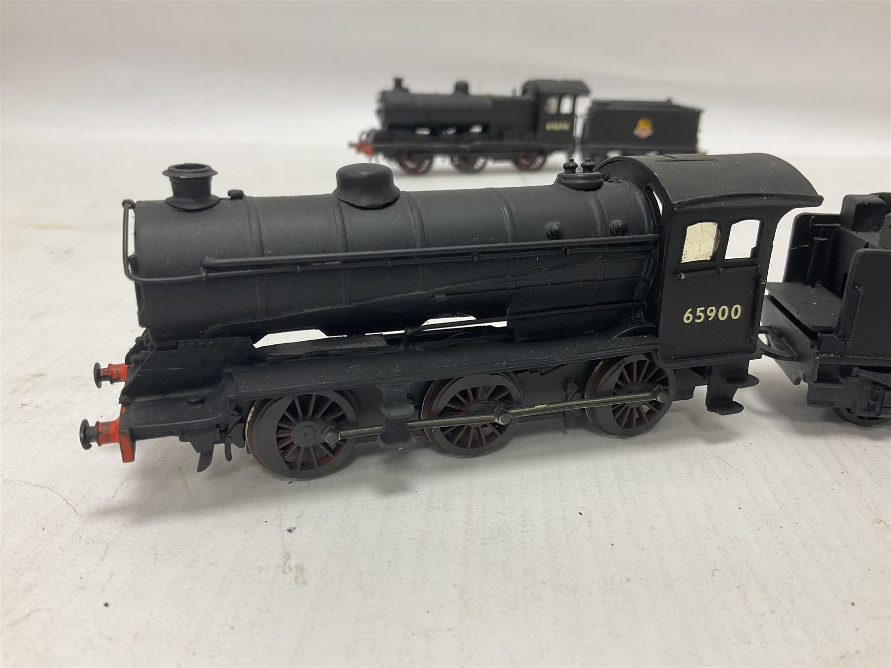 ‘00’ gauge - four kit built steam locomotive and tenders comprising ...