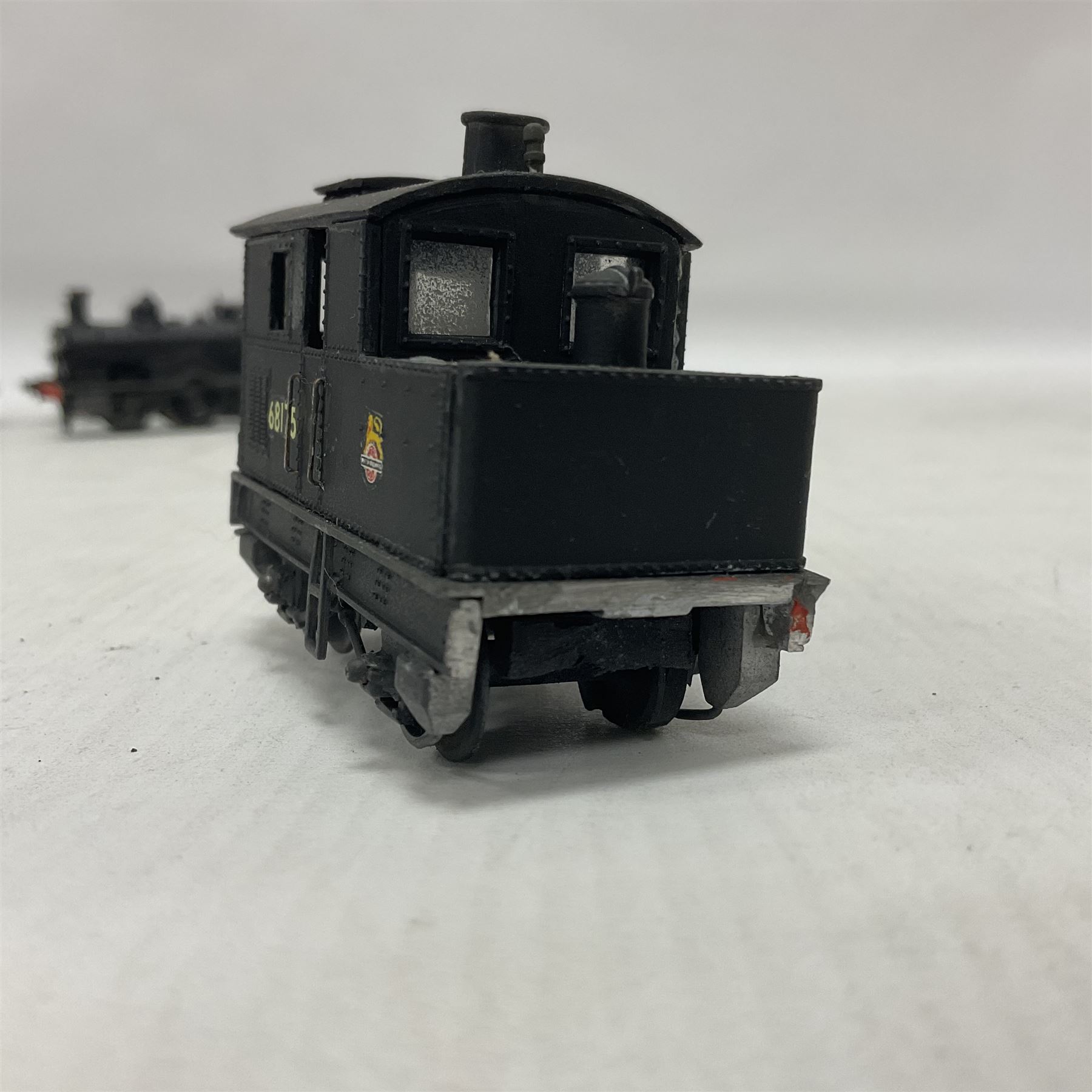 ‘00’ gauge - six kit built steam locomotives comprising Class Y7 0-4-0T ...