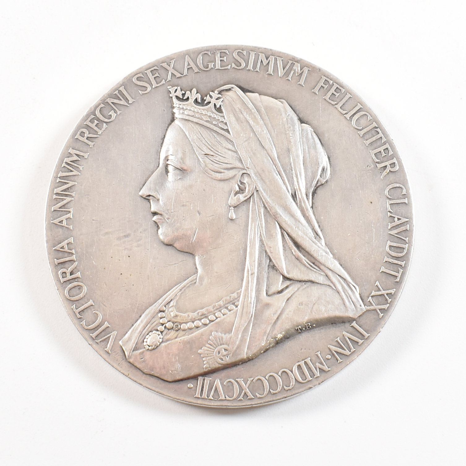 A silver commemorative medallion coin for Queen Victoria 1897 Diamond ...
