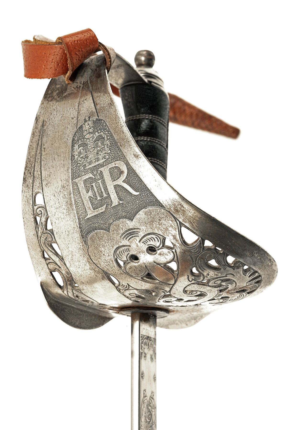A GOOD QUEEN ELIZABETH II PATTERN 1897 INFANTRY OFFICER'S DRESS SWORD ...