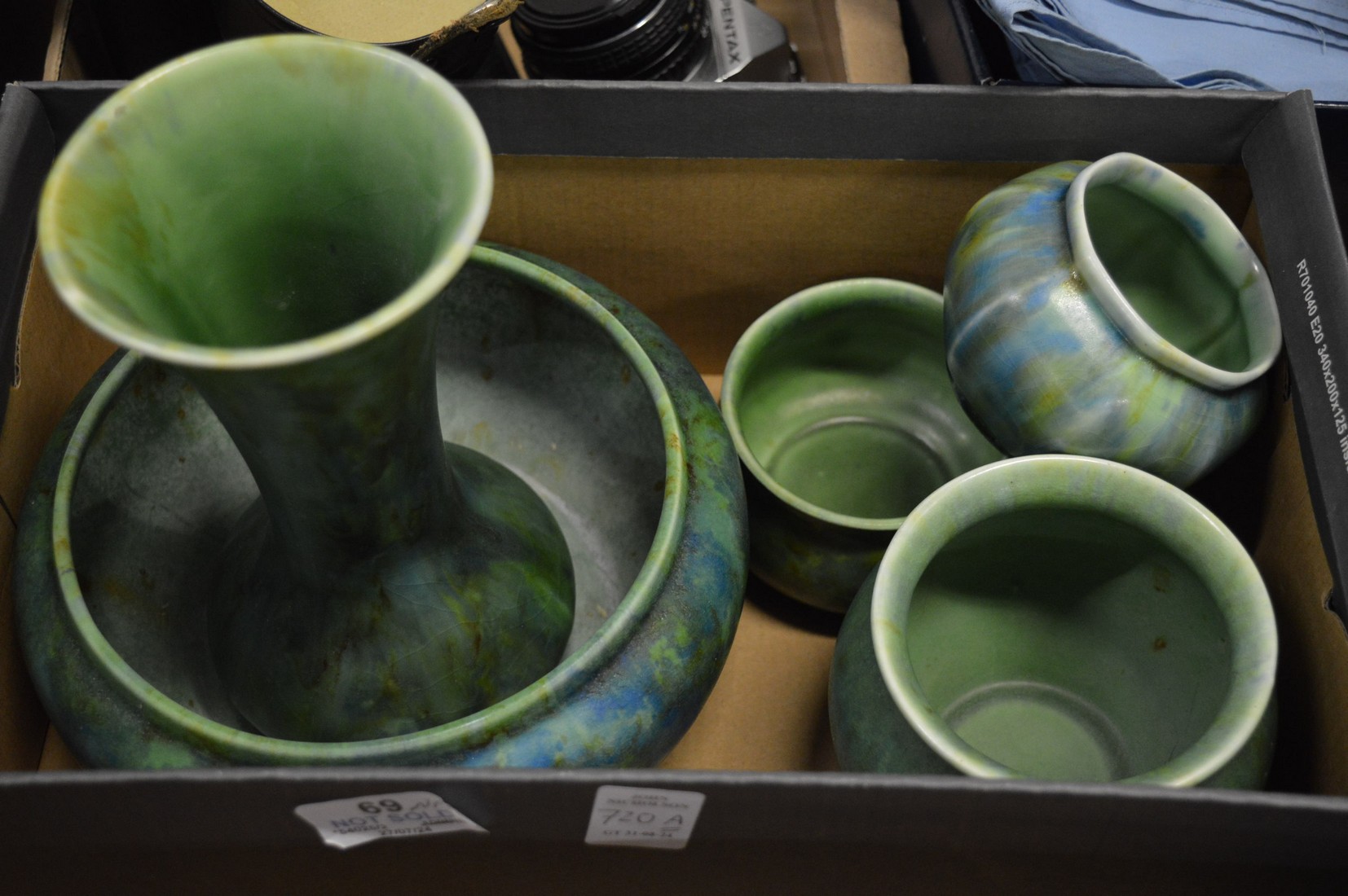 Five pieces of Clews & Co Chameleon Ware china.