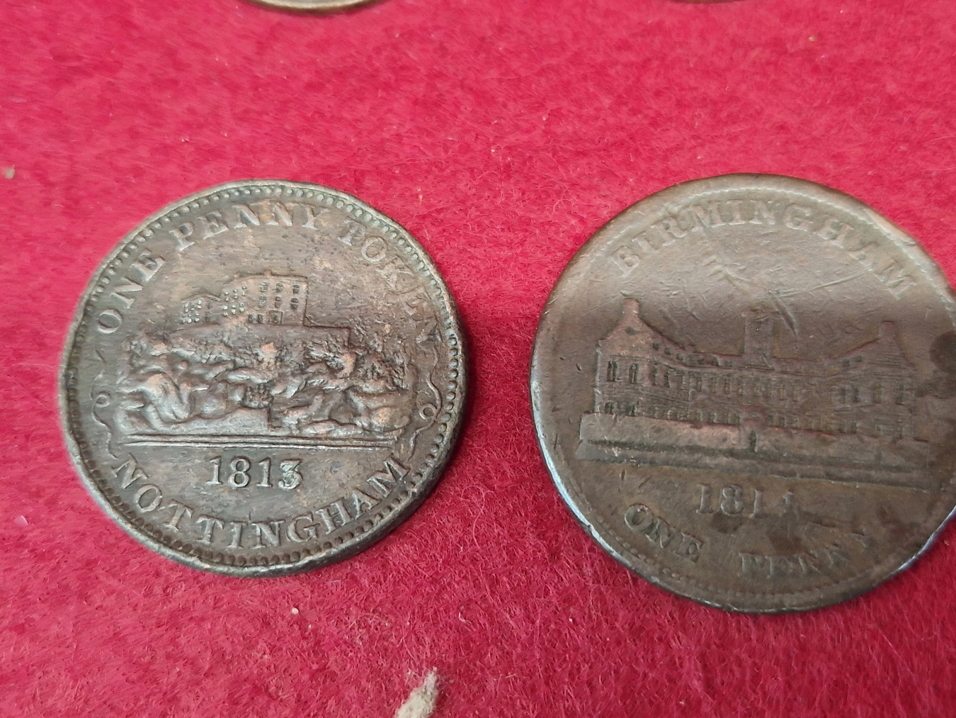 A 1731 THE KINGS PRIVATE ROADS COPPER TOKEN. Dia. 3cms. FOUR BRONZE ...