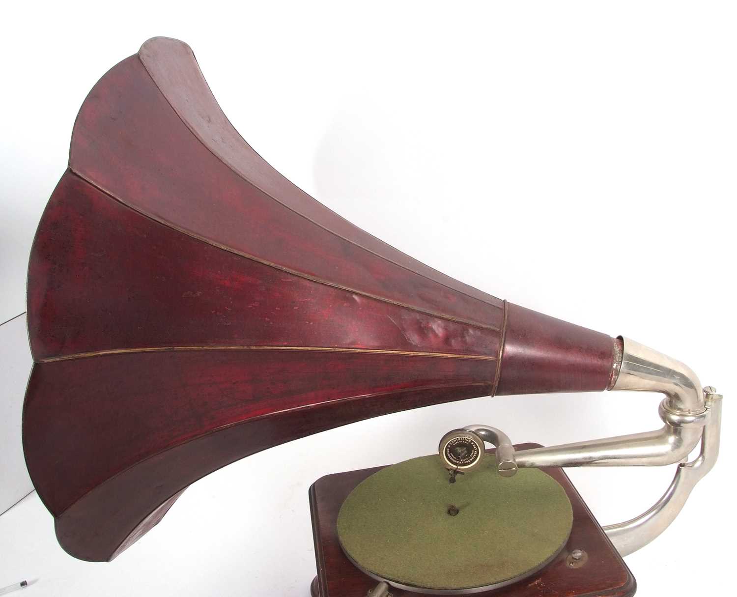 A Monarch Gramophone by The Gramophone & Typewriter Ltd with maroon ...