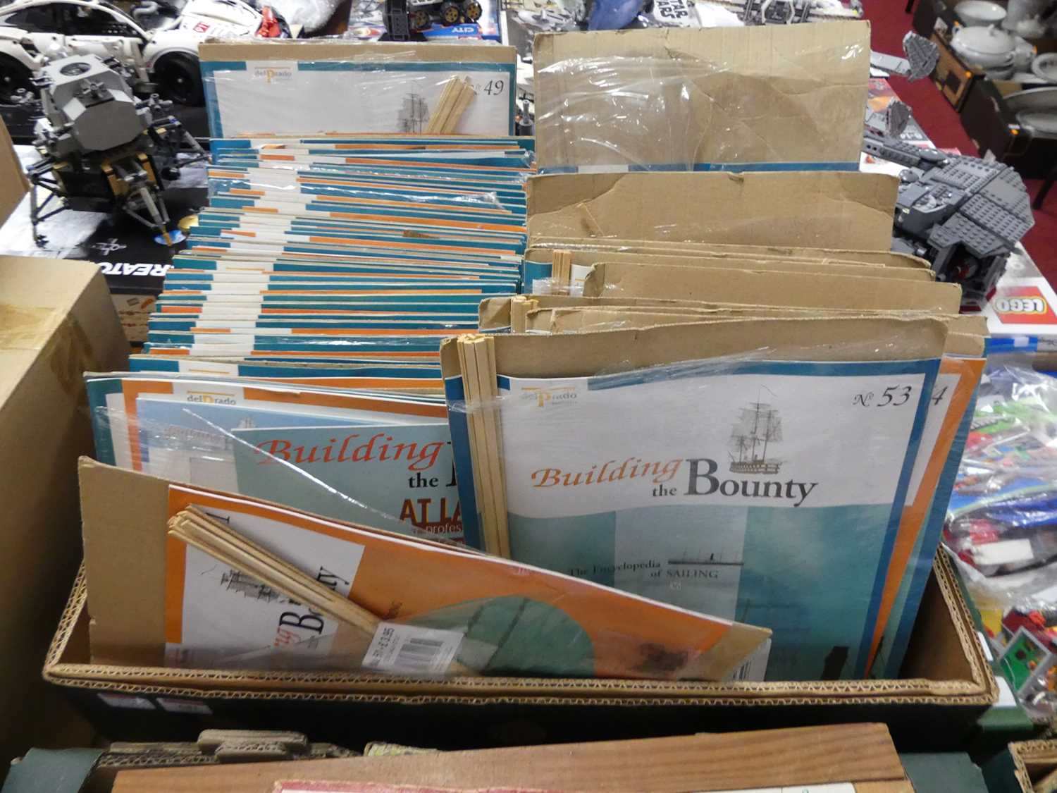 A Del Prado 1/46th scale Build The Bounty model ship kit made up of 100 ...