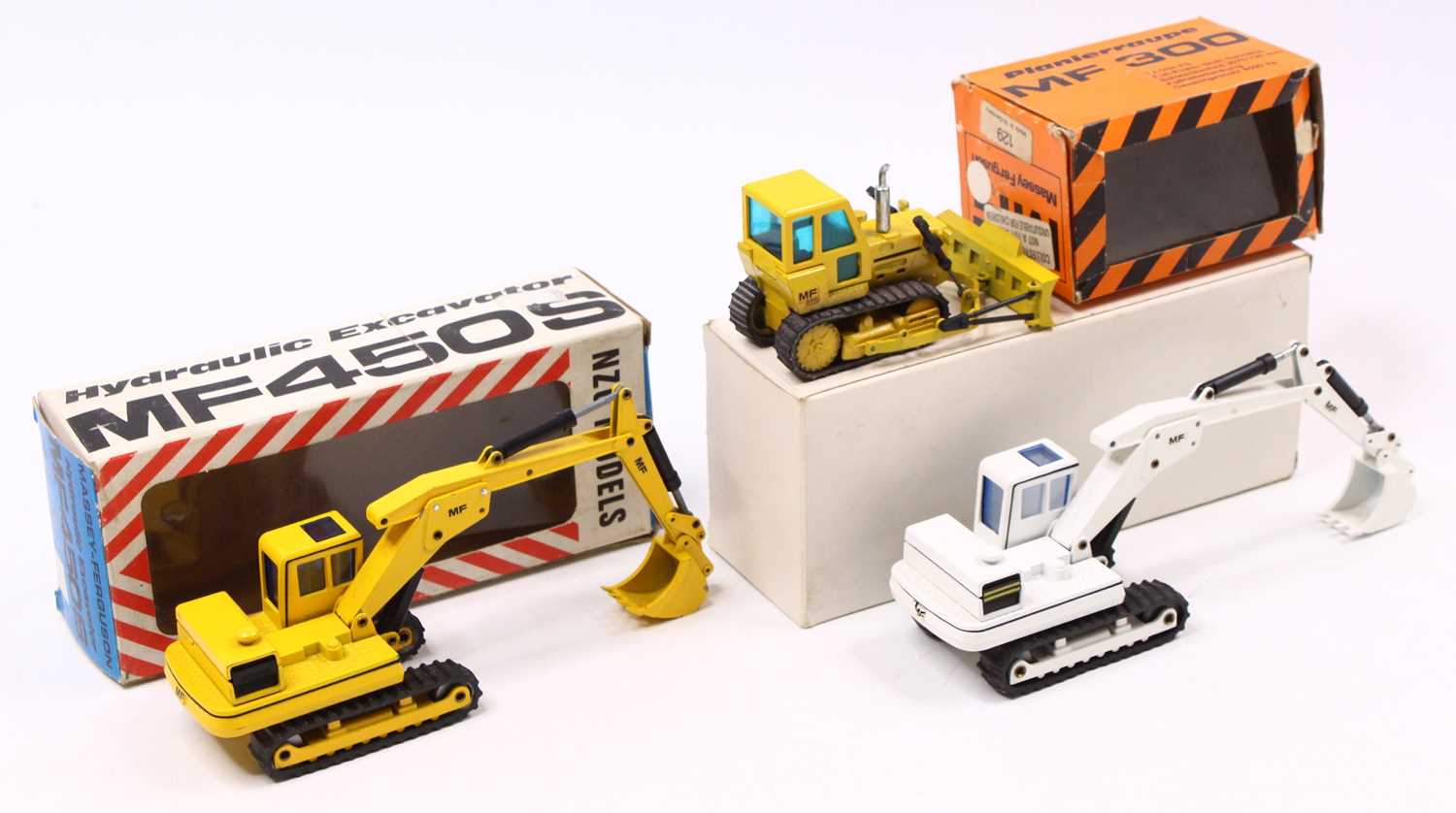 An NZG/other 3 boxed construction Massey Ferguson models to include No ...