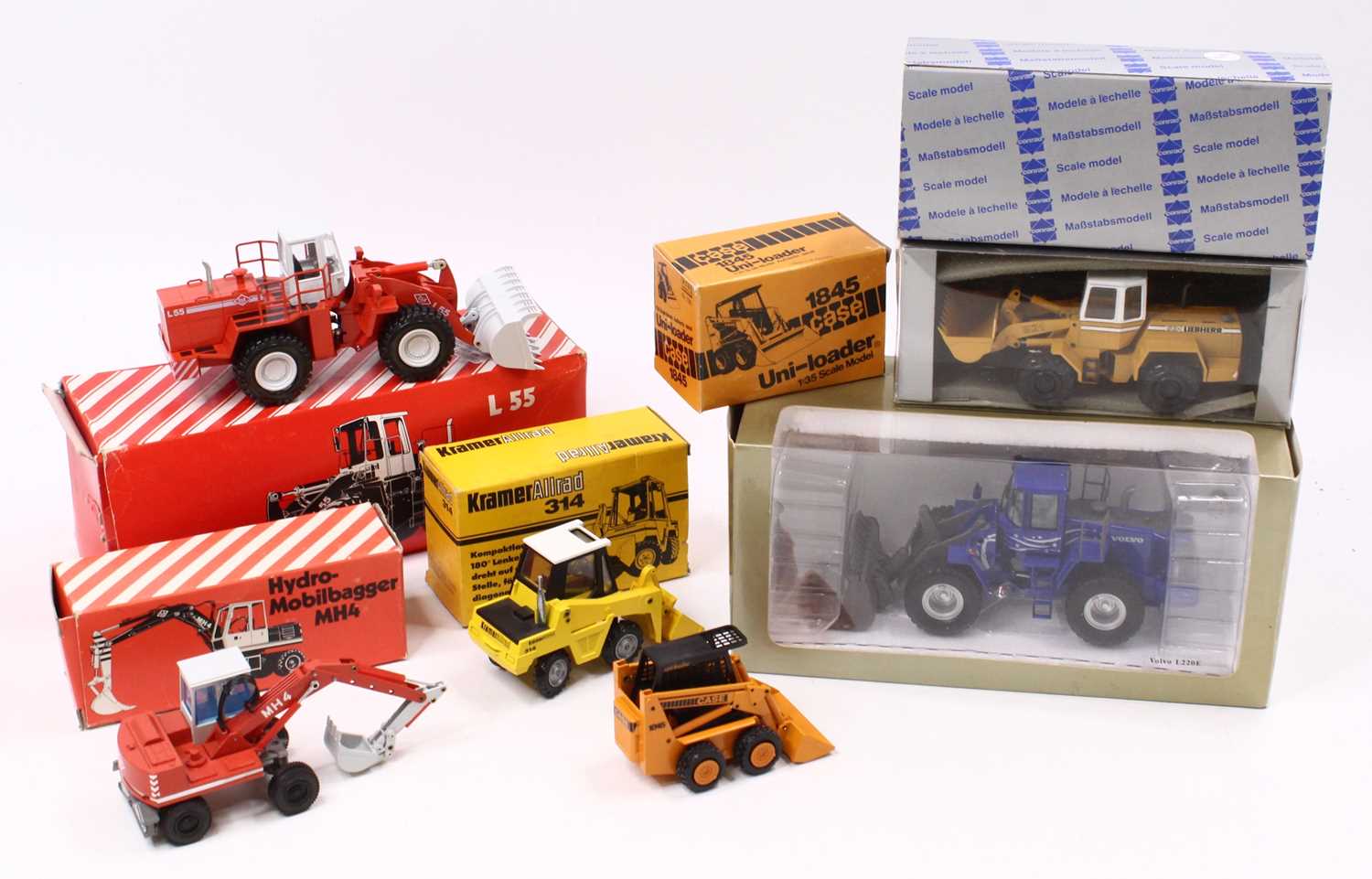 Six boxed 1/50 scale and 1/35 scale models to include Conrad No. 2422 O ...