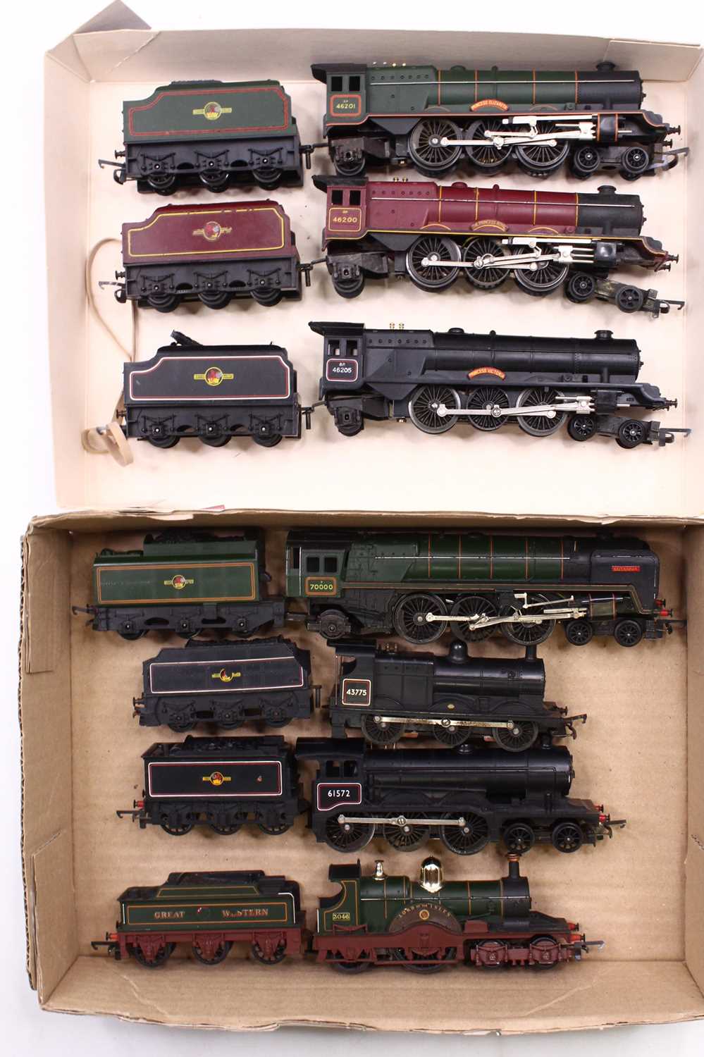 7x unboxed 00 gauge Triang locos, to include 1x Princess Victoria in BR ...
