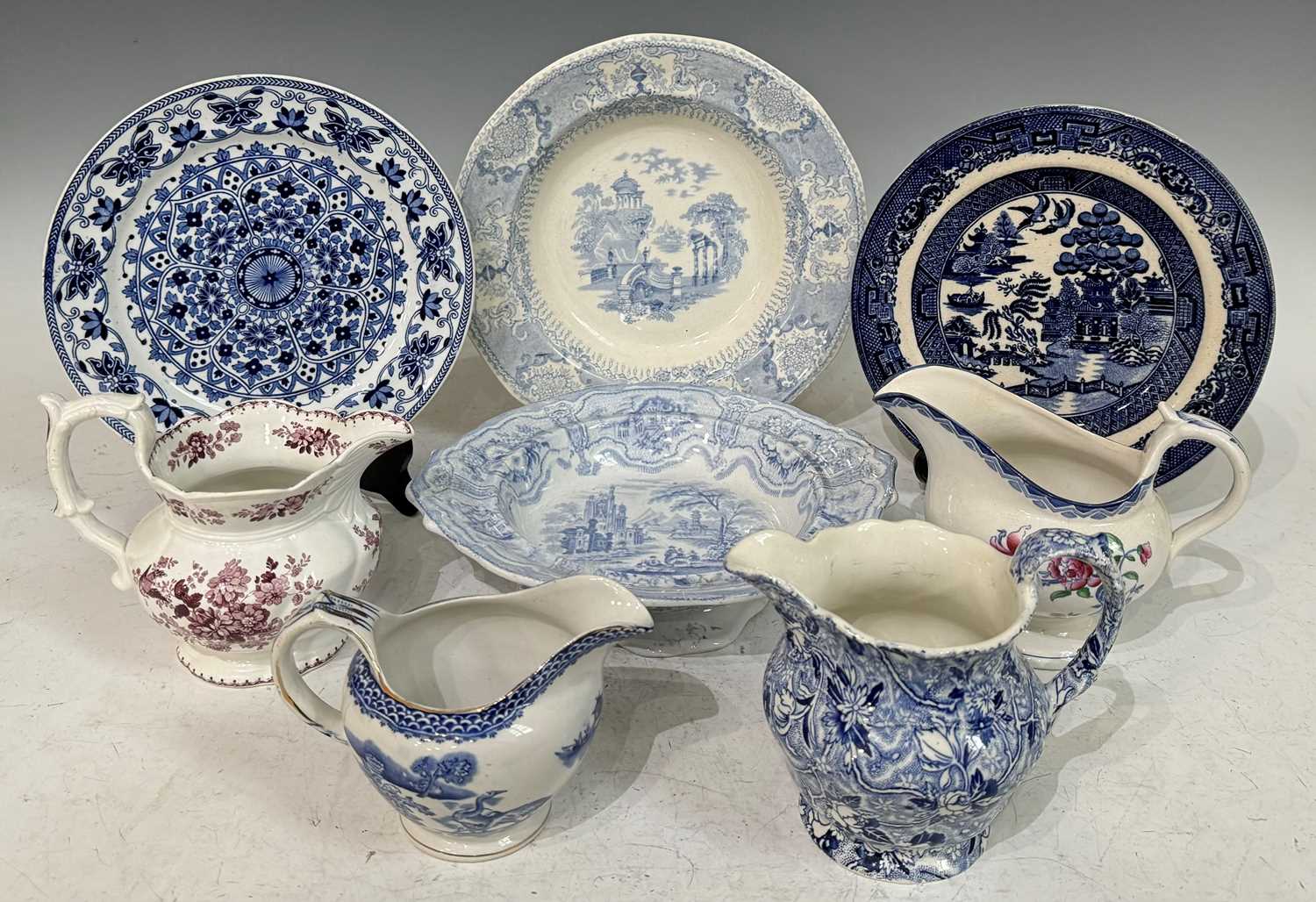 Two boxes of 19th century and later transfer printed wares to include a ...