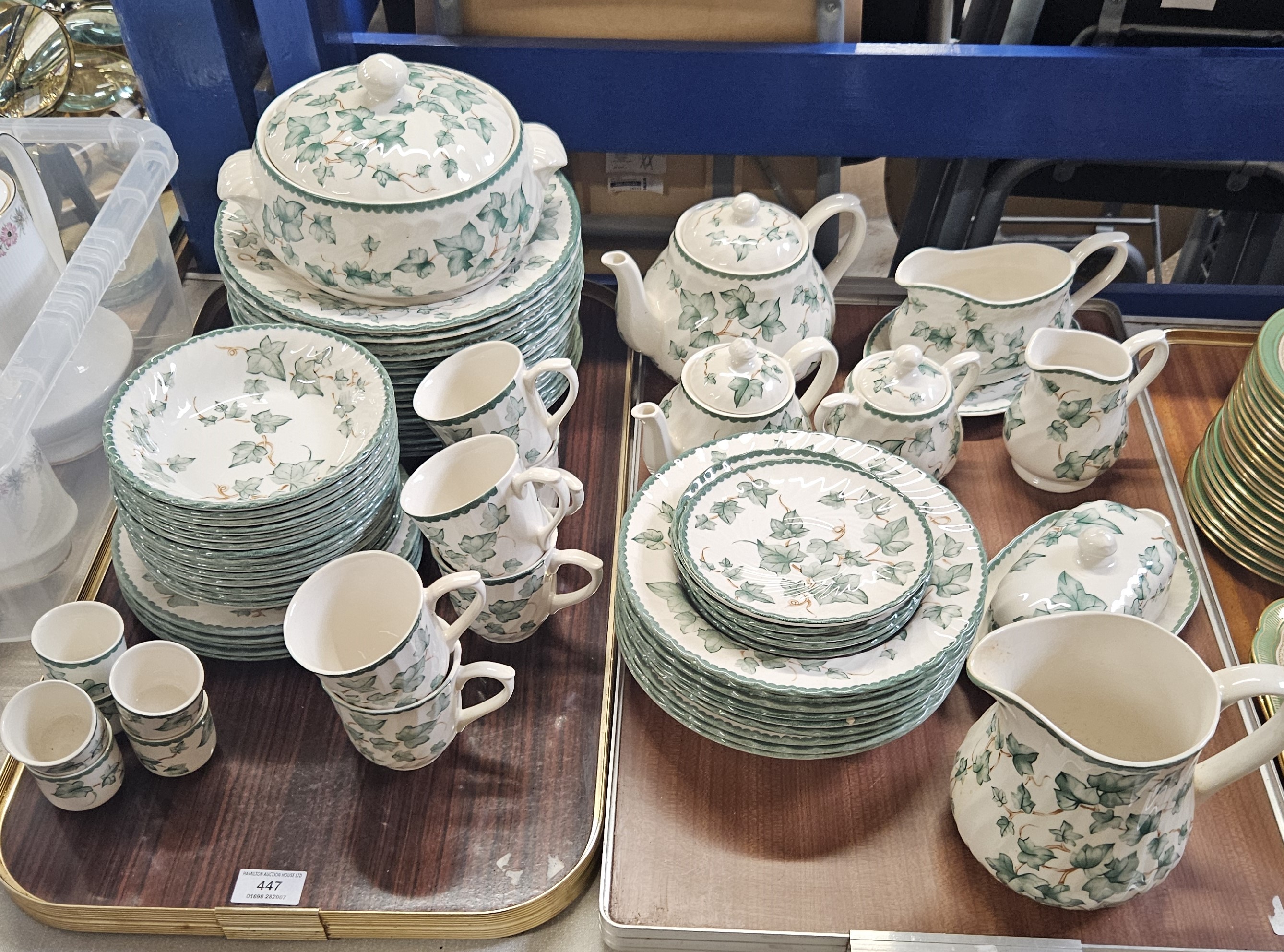 QUANTITY OF MODERN GREEN & WHITE BHS COUNTRY VINE DINNER SET