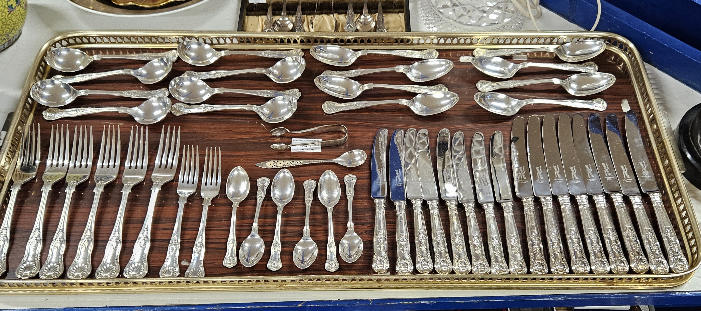 TRAY CONTAINING LARGE QUANTITY OF SHEFFIELD SILVER FLATWARE CUTLERY ...