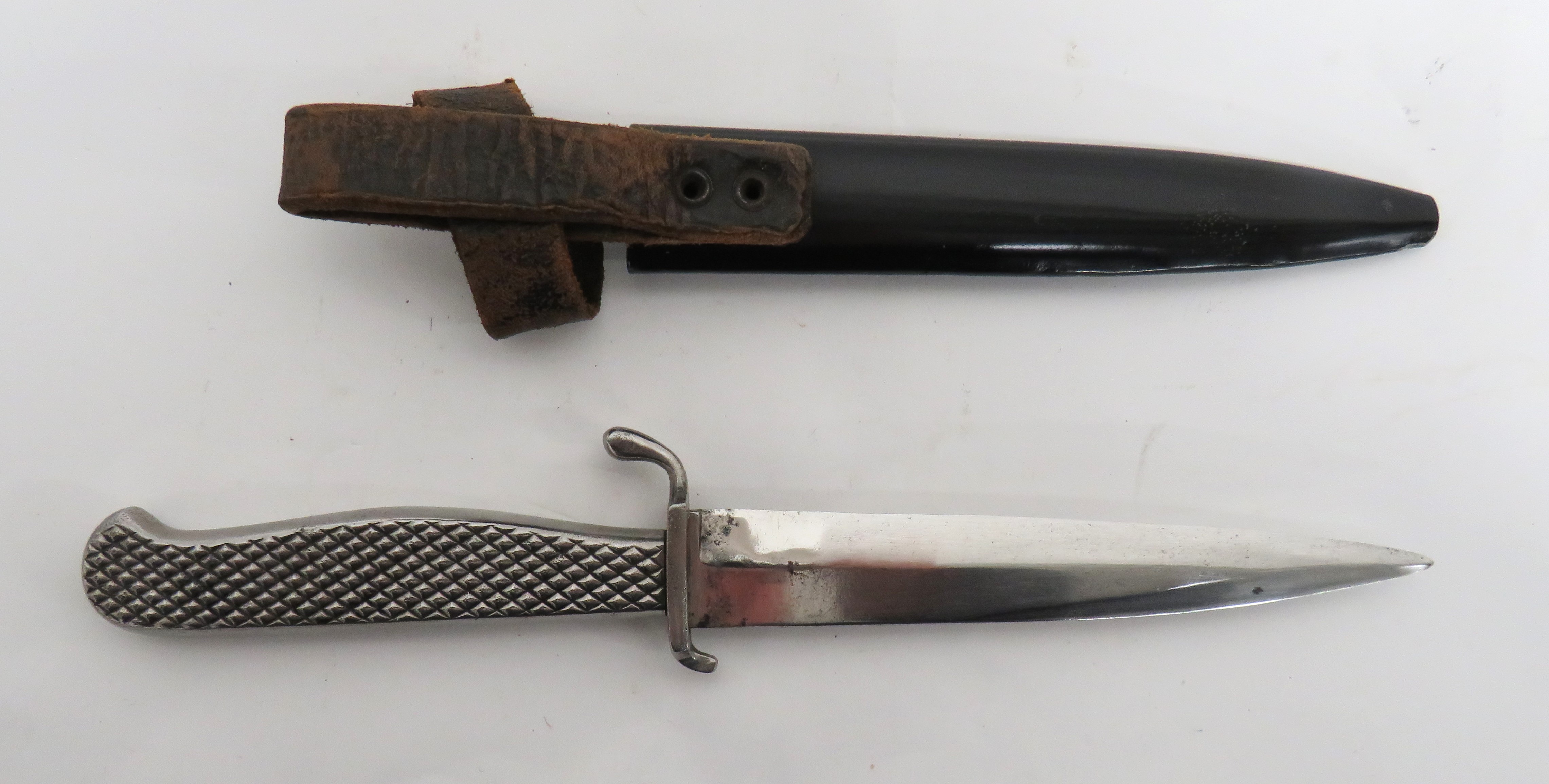WW1 Imperial German Trench Knife 5 3/4 inch, single edged blade with ...