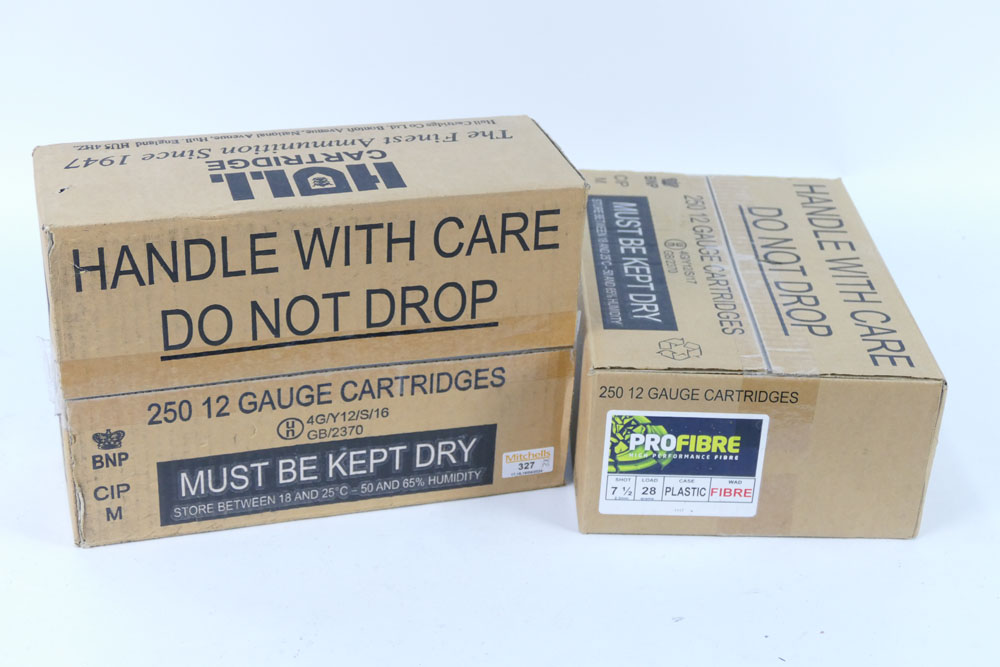 Five hundred Hull cartridge Pro fibre 12 bore shotgun cartridges, 7 1/2 ...