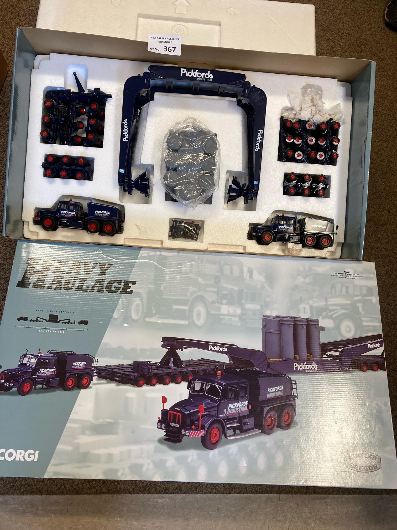Diecast: Corgi Heavy Haulage Pickfords Low Loader 1:50 scale model ...