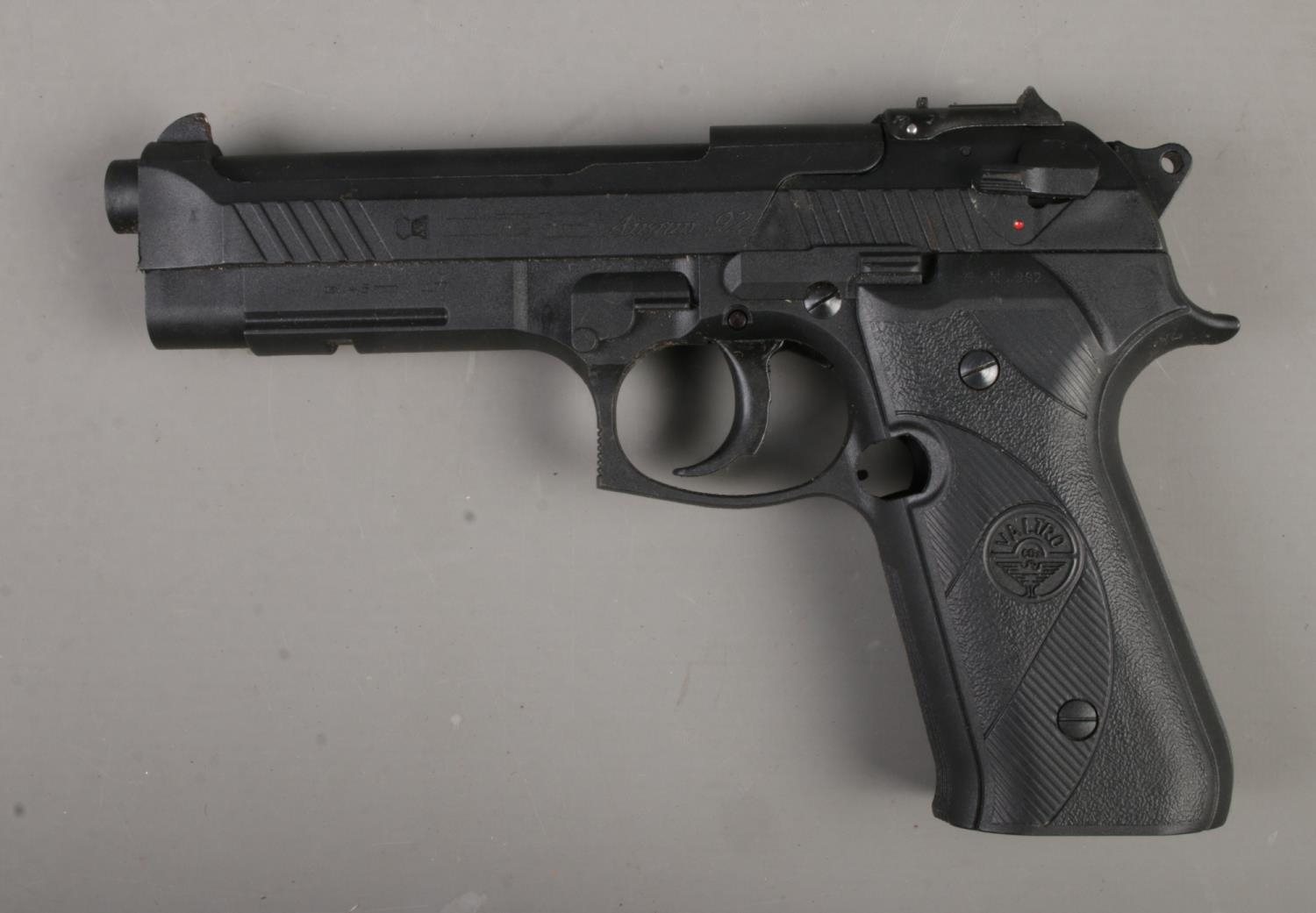 A Valtro Airgun 92 .177 calibre air pistol in case. CANNOT POST ...