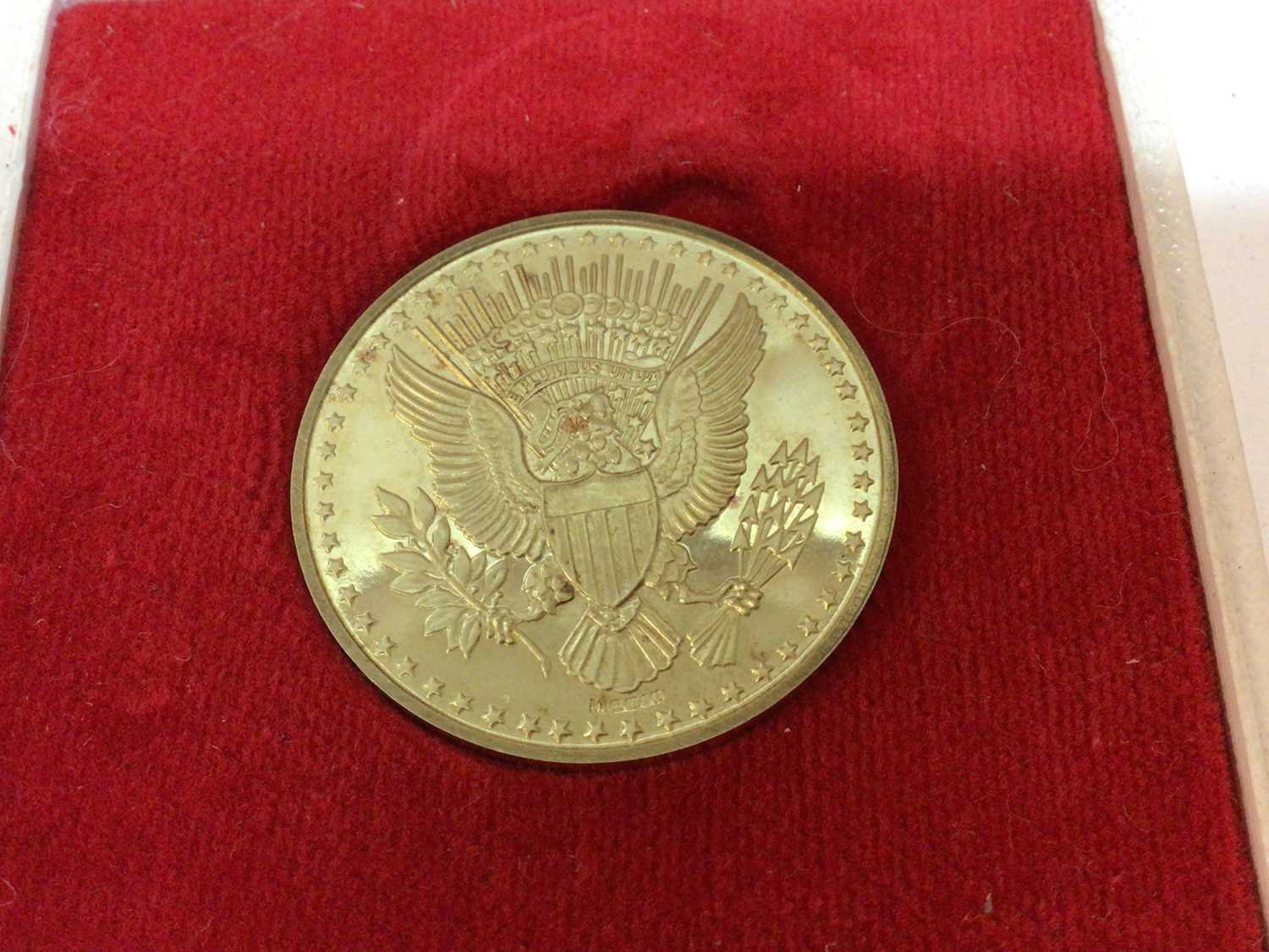 U.S. - J.F. Kennedy gold Commemorative medallion (N.B. Rev. Hallmarked ...