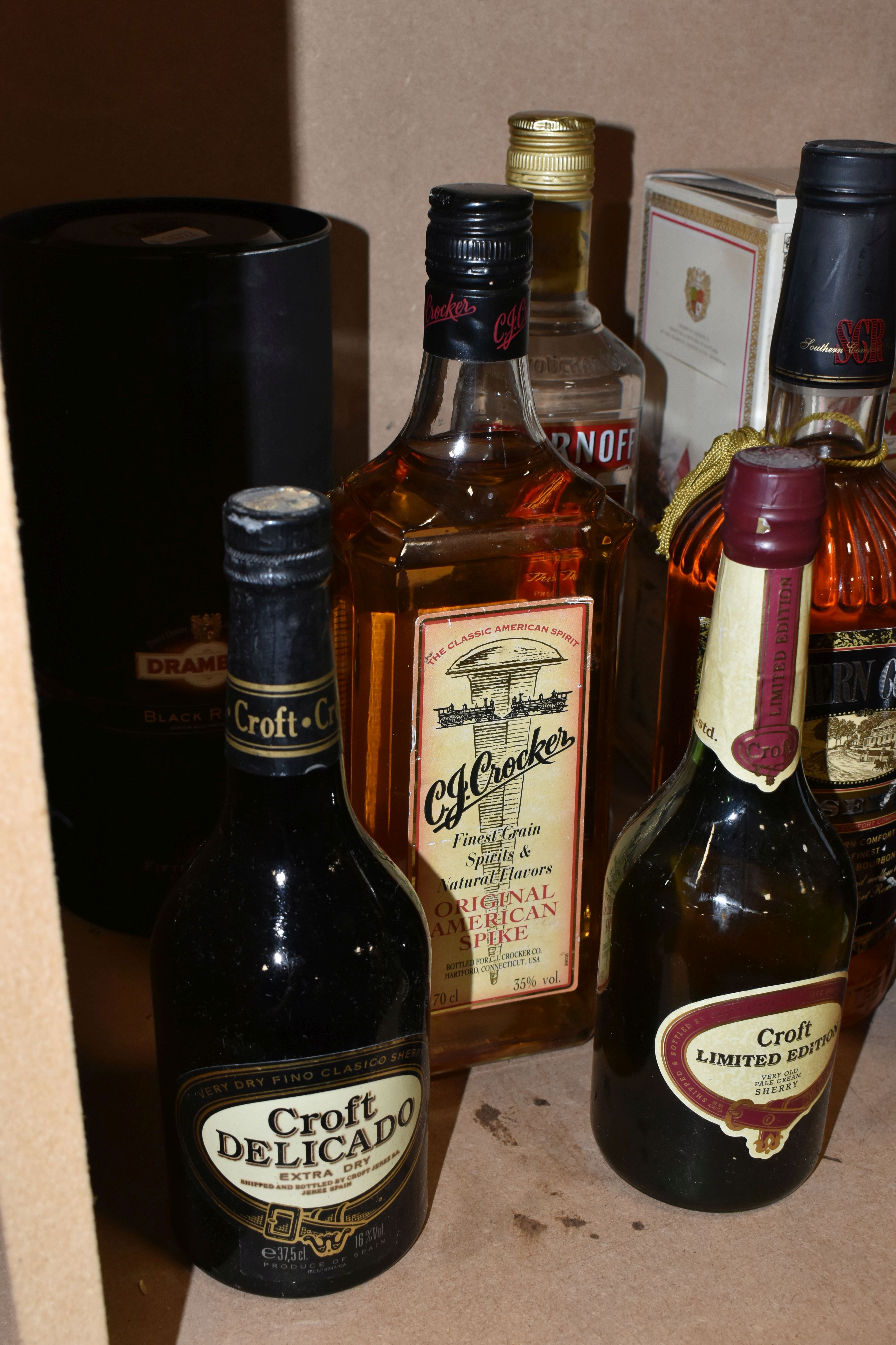 EIGHT BOTTLES OF ALCOHOL comprising one bottle of DRAMBUIE BLACK RIBBON ...