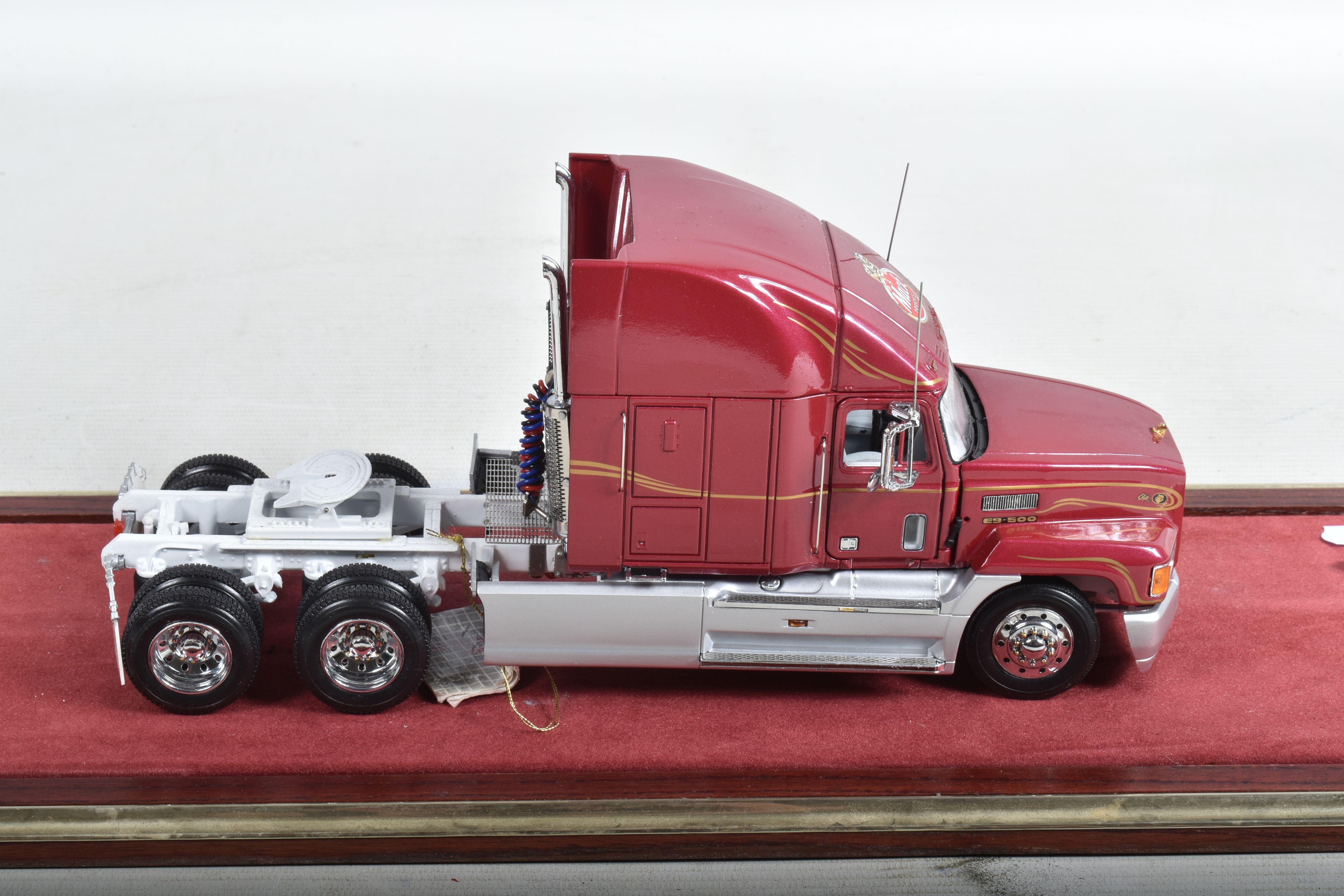 THREE UNBOXED FRANKLIN MINT AMERICAN TRUCK MODELS, all 1/32 scale, 1954 ...
