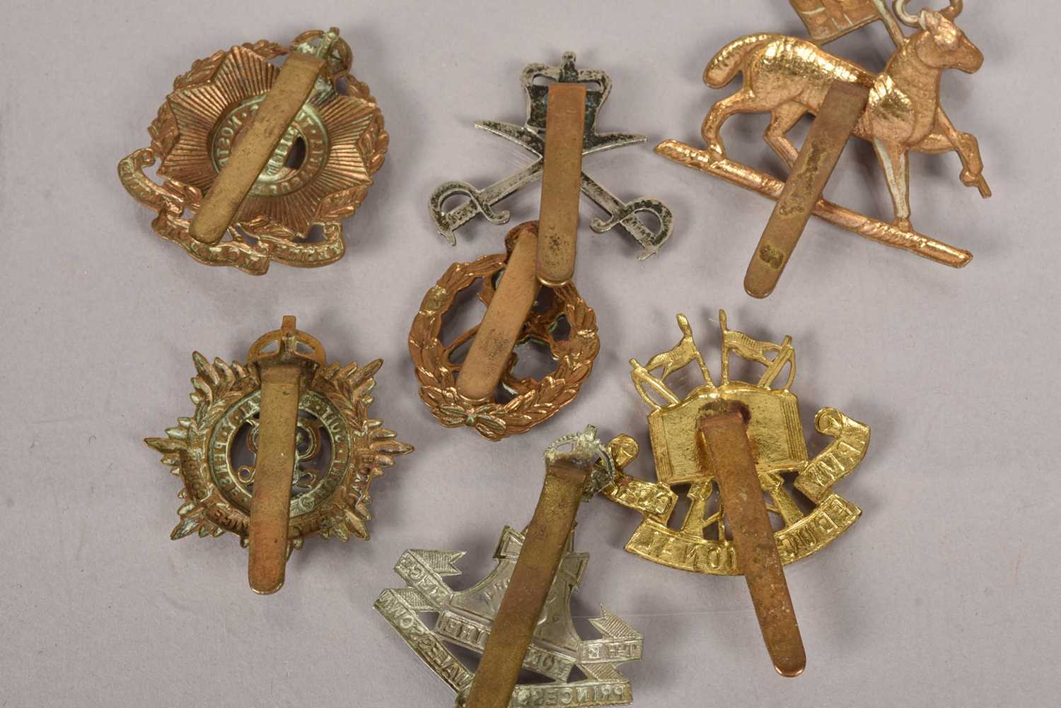 British Cap Badges, to include 10th County of London (Hackney), The ...