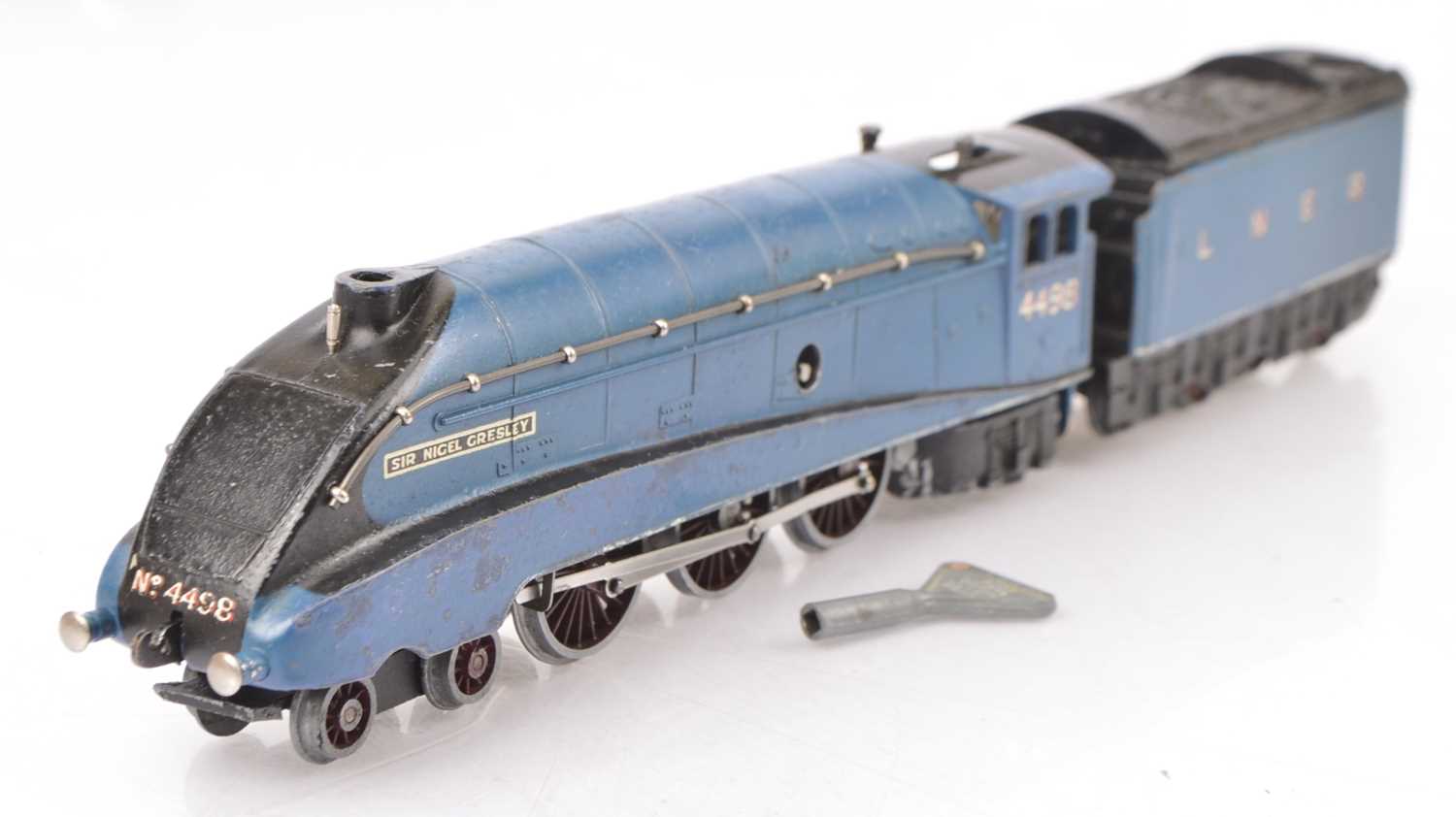 Hornby-Dublo 00 Gauge Pre-War Clockwork LNER blue 4498 'Sir Nigel ...