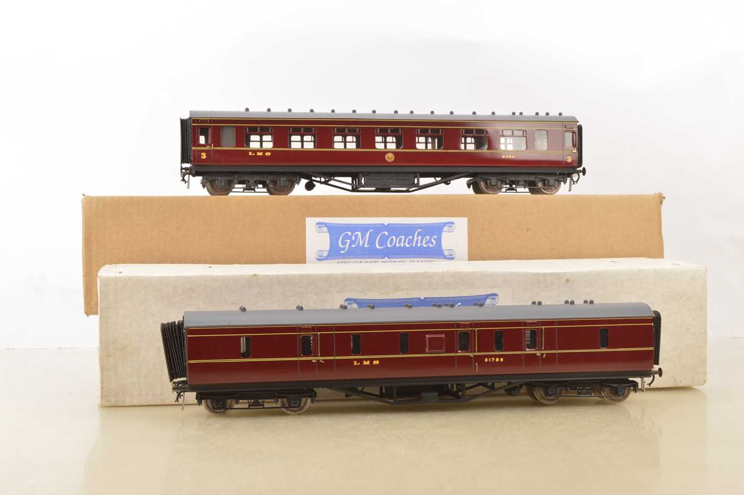 GM Coaches Kitbuilt 0 Gauge Finescale pair of LMS Passenger coaches (2 ...