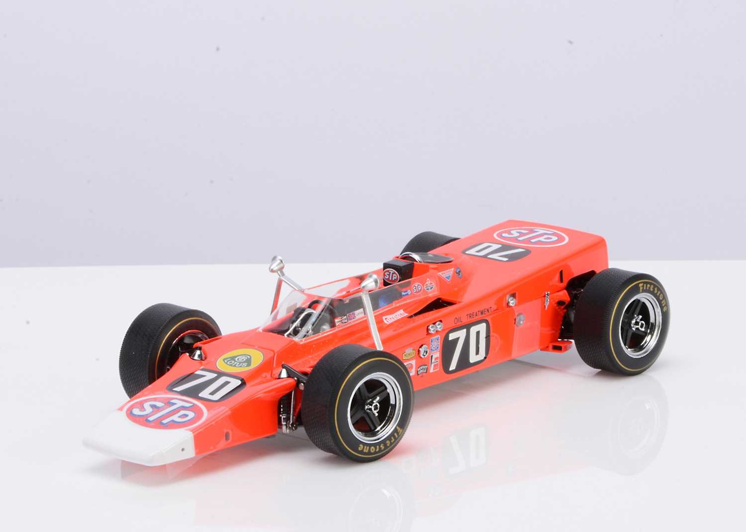 A TSM Model 1:18 1968 Team Lotus Type 56 Indianapolis 500 #70 (G.Hill ...