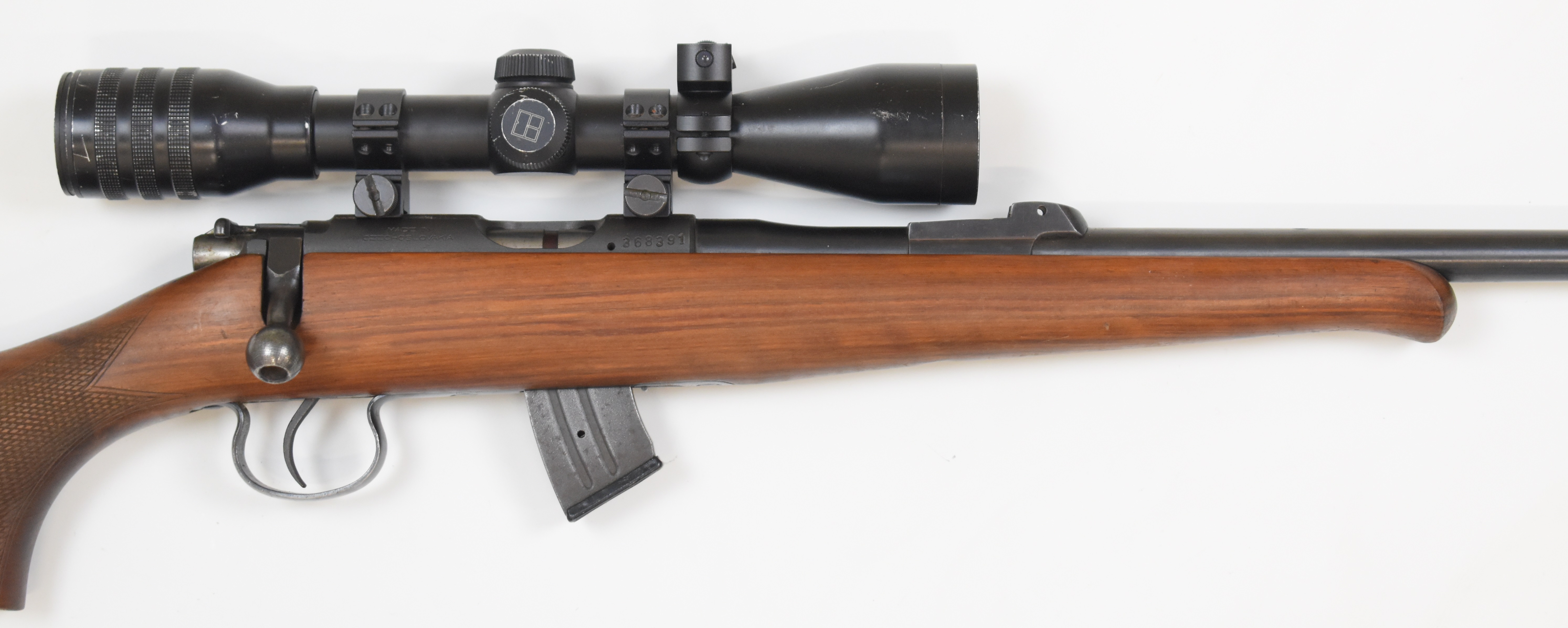 BRNO Model 2-E .22 bolt-action rifle with chequered semi-pistol grip ...