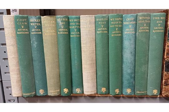 GOOD SELECTION OF ARTHUR RANSOME BOOKS INCLUDING SWALLOWS & AMAZONS ...