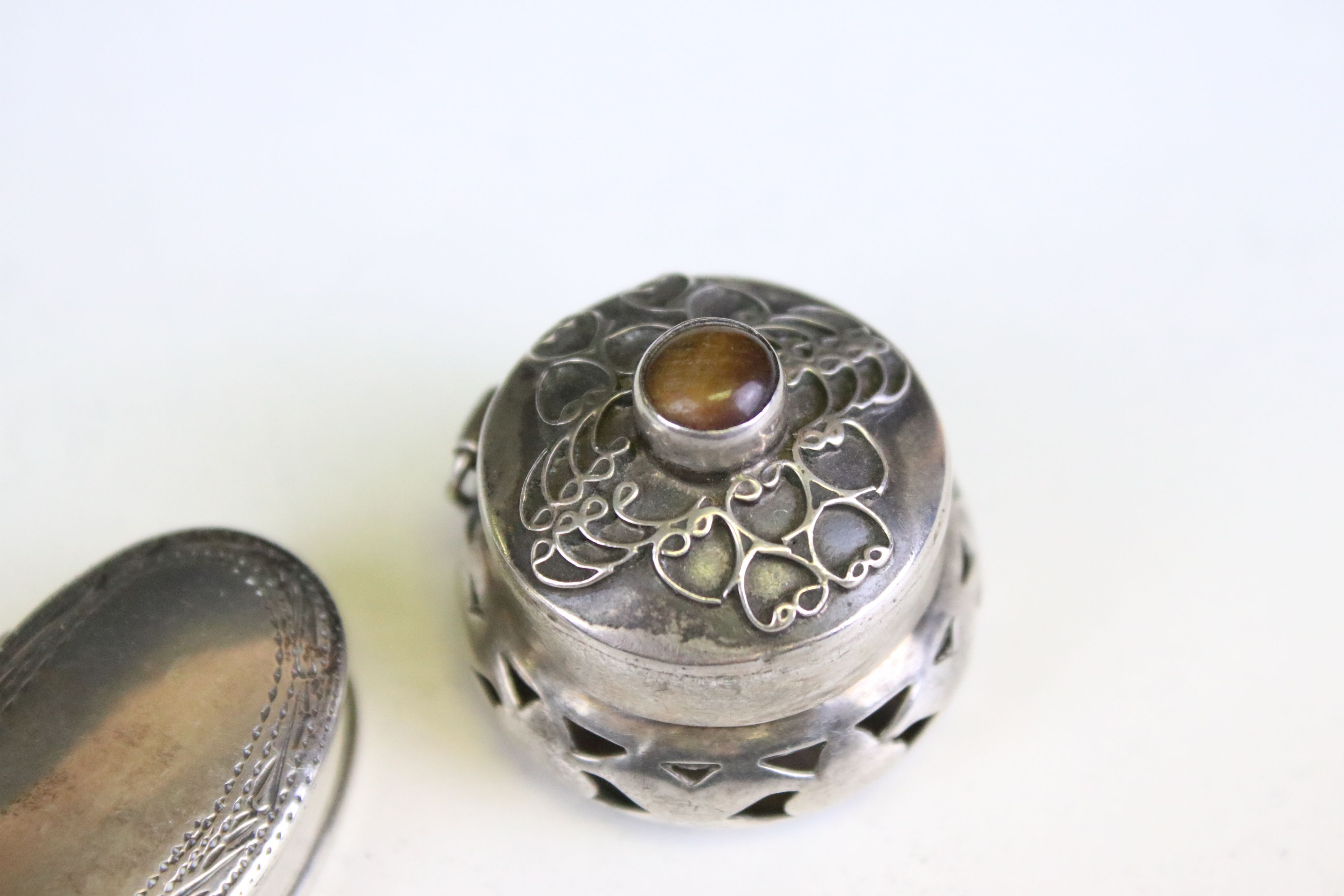 Collection of silver pill boxes and vesta cases to include three ...