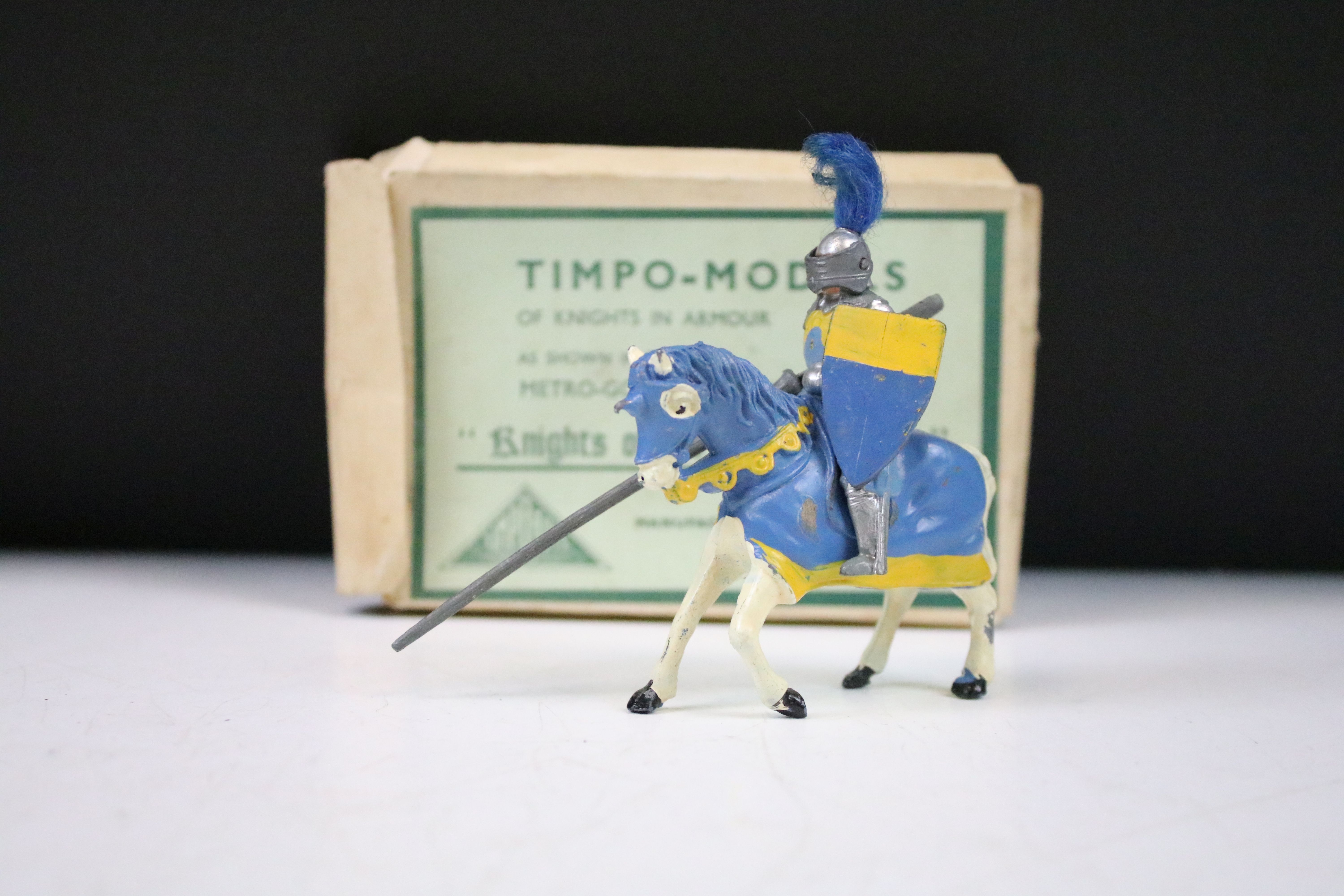 Four boxed Knights of the Round Table metal figures to include 2 x ...