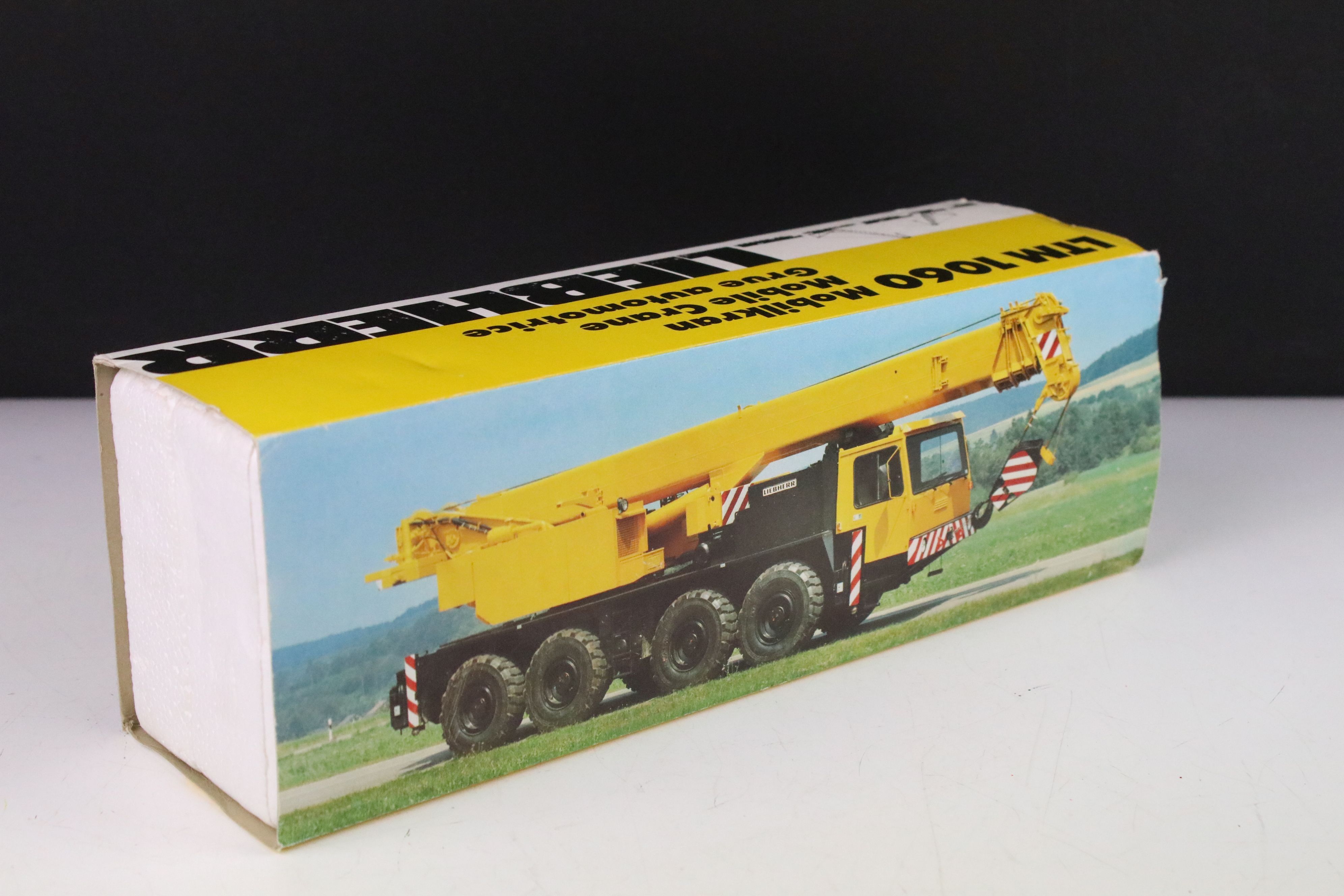 Boxed Conrad 1/50 2079 LMT 10660 Sparrows Mobile Crane diecast model ...