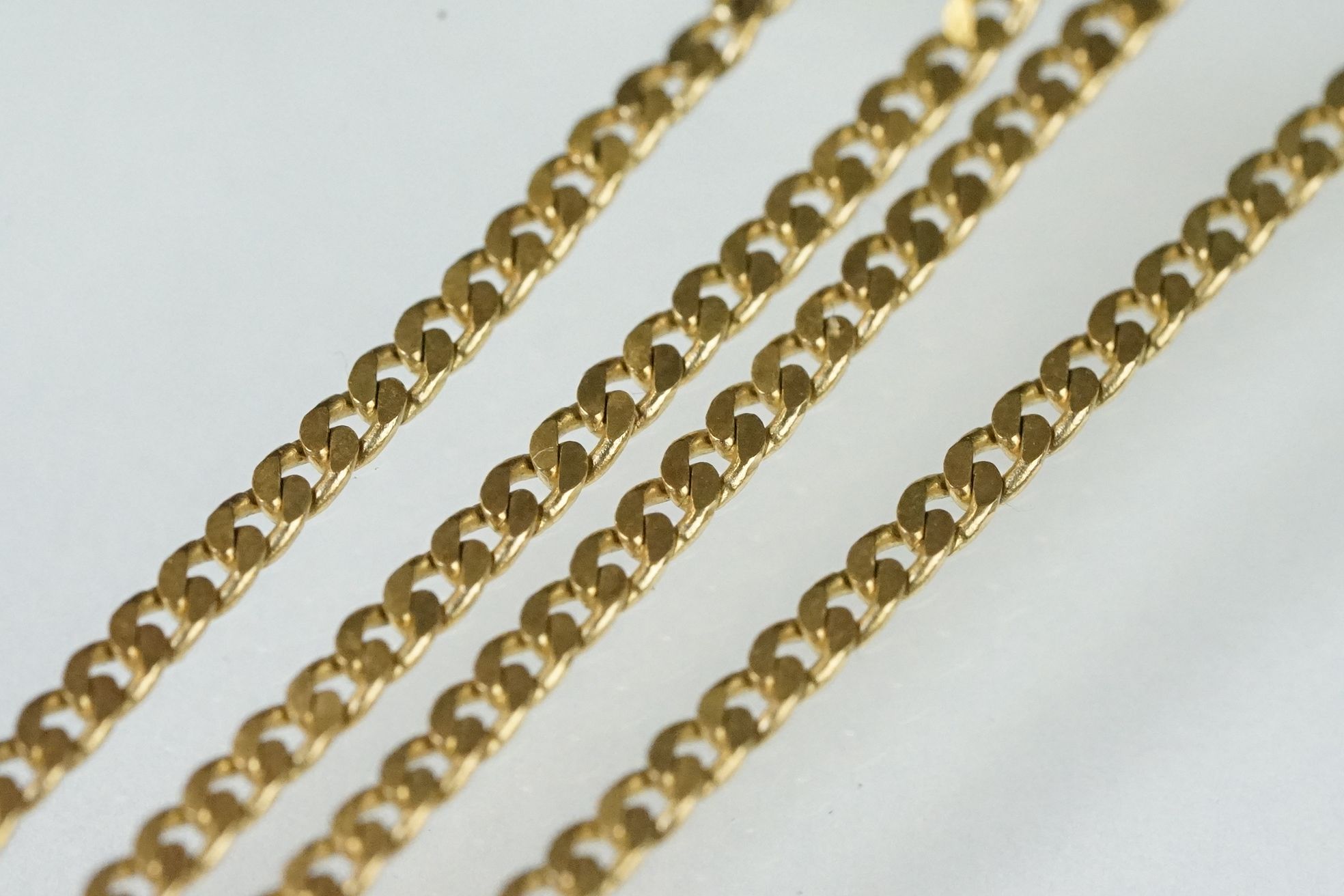 9ct gold flat link necklace chain with spring ring clasp. Hallmarked ...