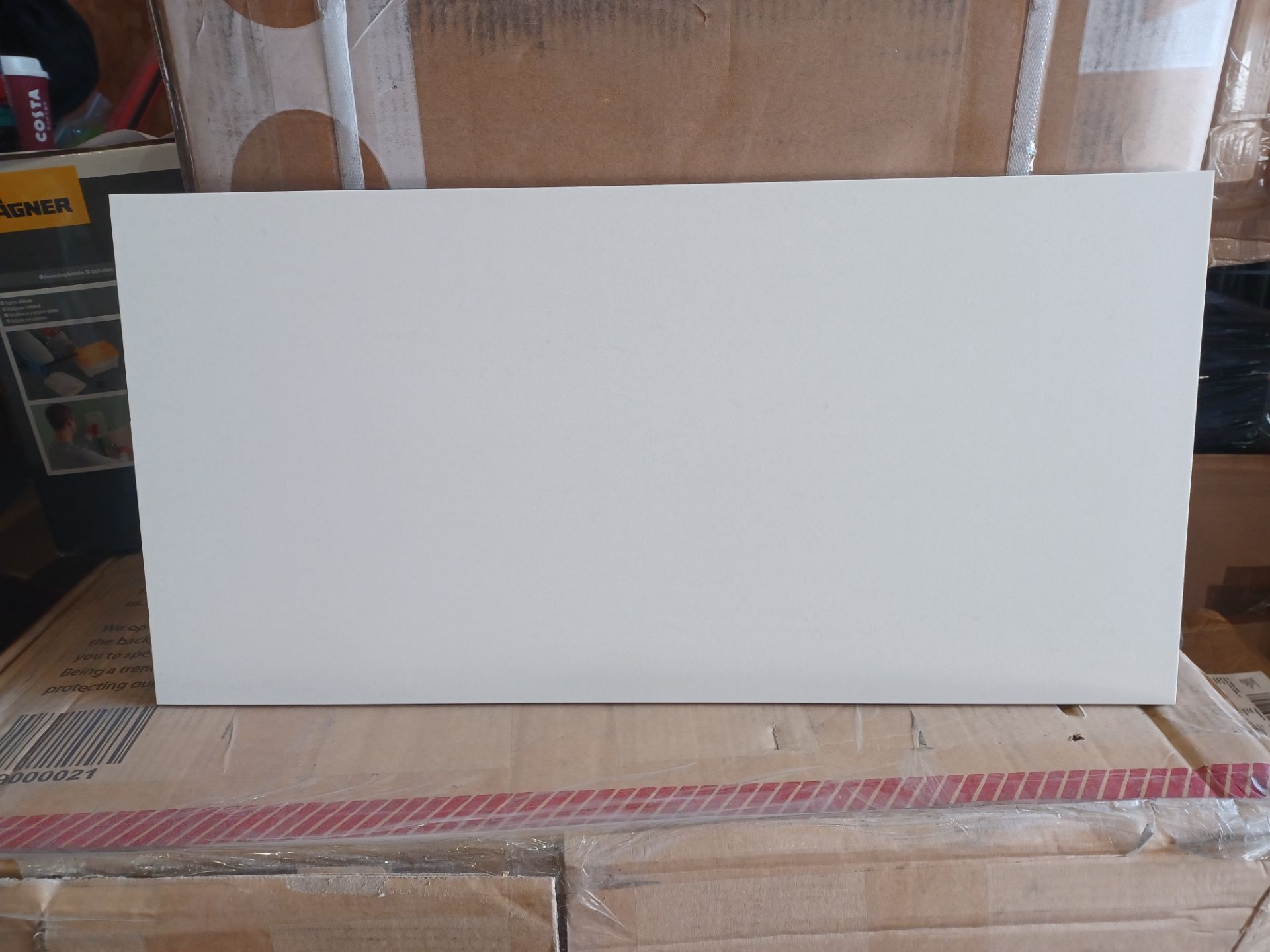 PALLET TO CONTAIN 24 X NEW PACKS OF JOHNSON TILES MON04N Ivory Natural ...