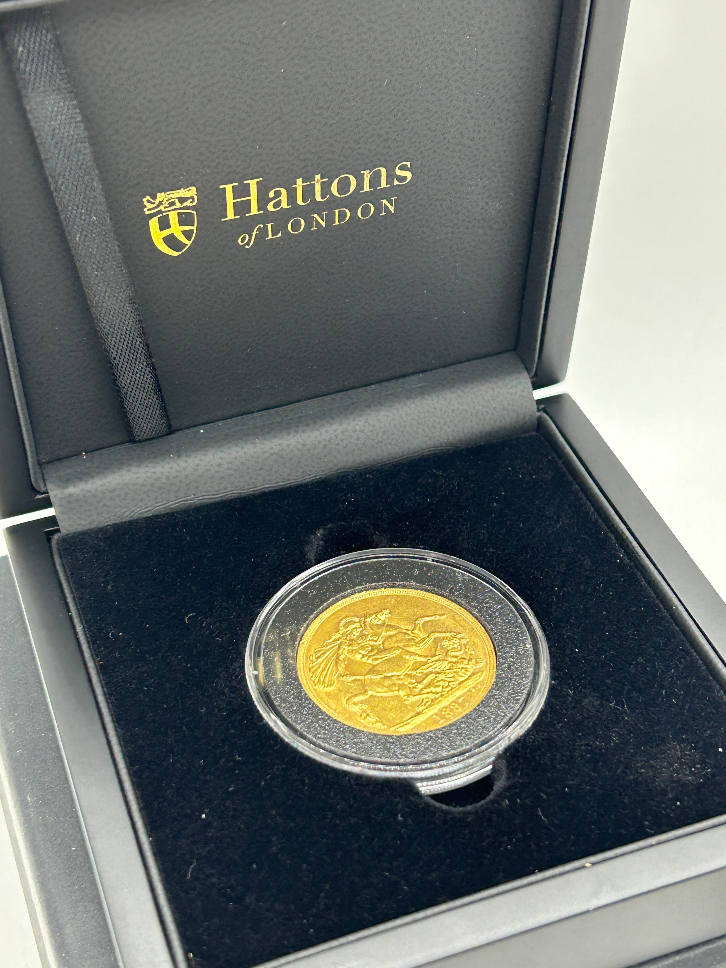 Cased Hattons 22ct Queen Victoria 1887 gold double sovereign