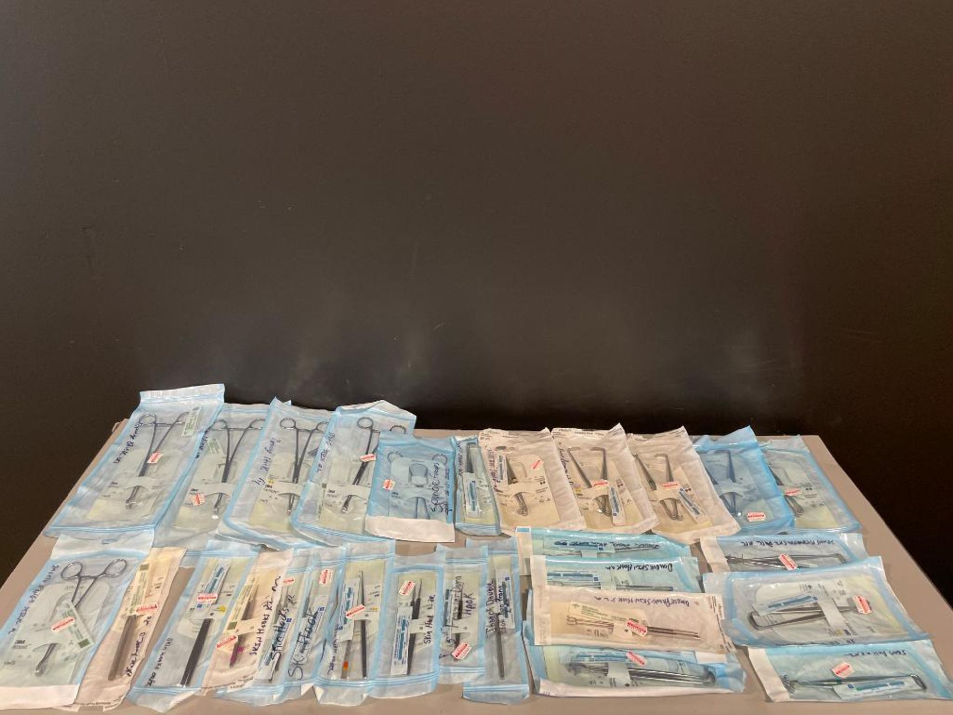 { Group of lots: 717, 718, 719 } LOT OF PEEL PACK MISC INSTRUMENTS