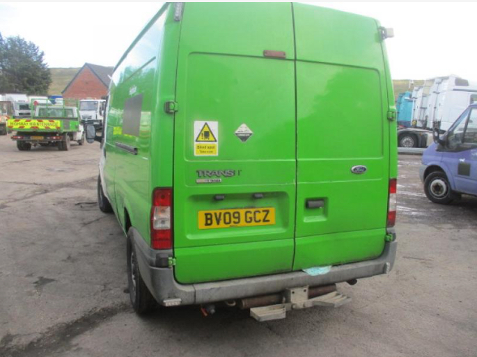 FORD TRANSIT 115 T350 YEAR . 2009. MANUAL GEARBOX. GOOD CONDITION ...