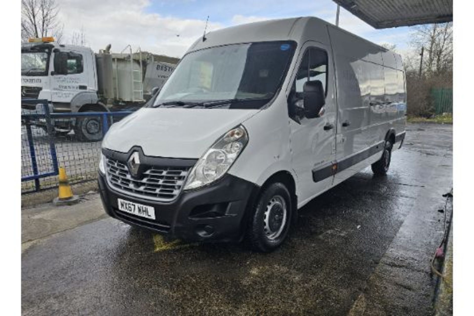 RENUALT MASTER YEAR 2017 REG 67 REG MX67 WHL MILEAGE SHOWING :211379 KM ...
