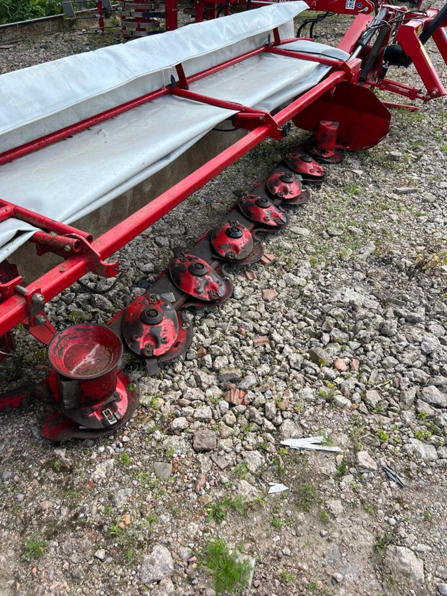 VC00017 Information from the seller: 2015 LELY 320 CLASSIC MOWER ...