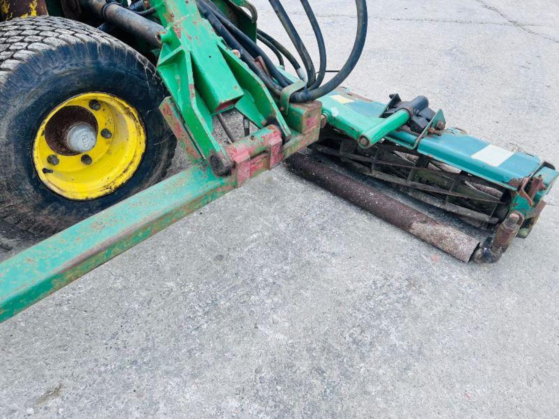 VC00003 Information from the seller: JOHN DEERE 365 9 GANG REEL MOWER ...