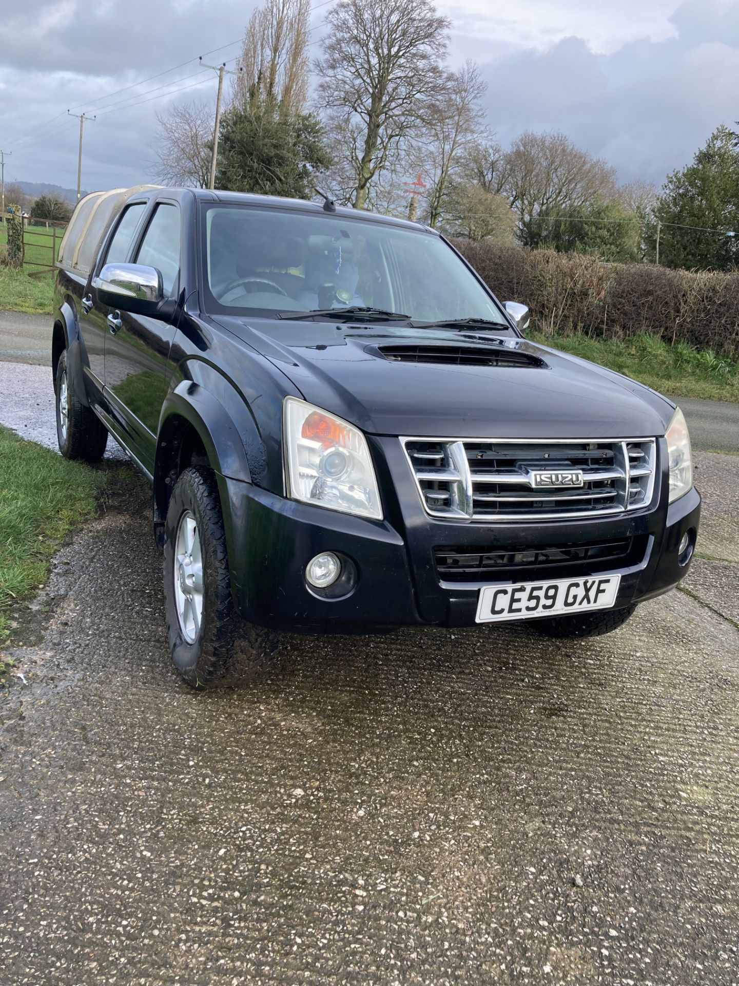 ISUZU RODEO DENVER PICK UP 2009 ISUZU RODEO DENVER PICK UP. 2.5. MOT 6 ...