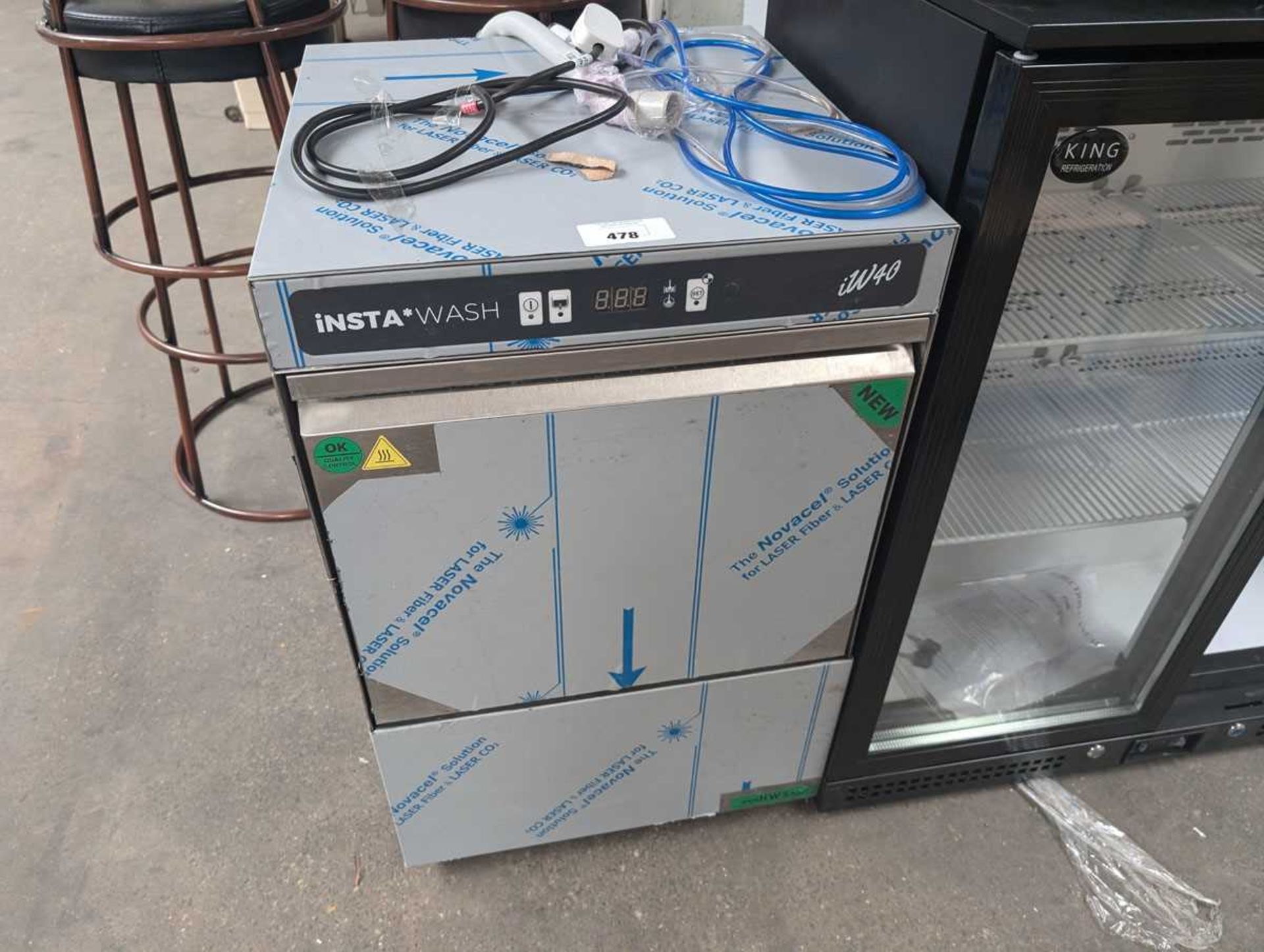+VAT 49 cm Insta Wash IW40 undercounter drop front washer