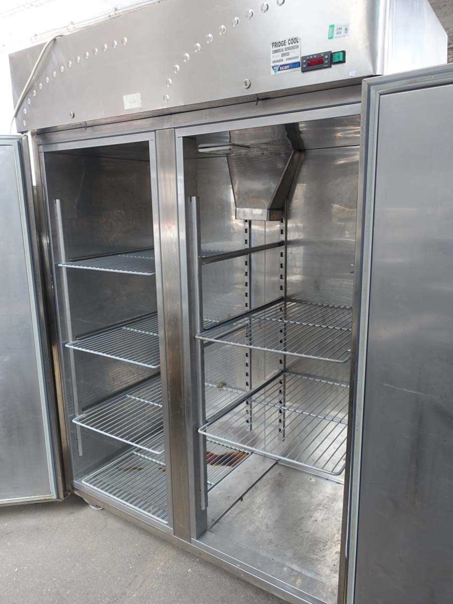 +VAT 144 cm Caravell Scan frost 2 door fridge