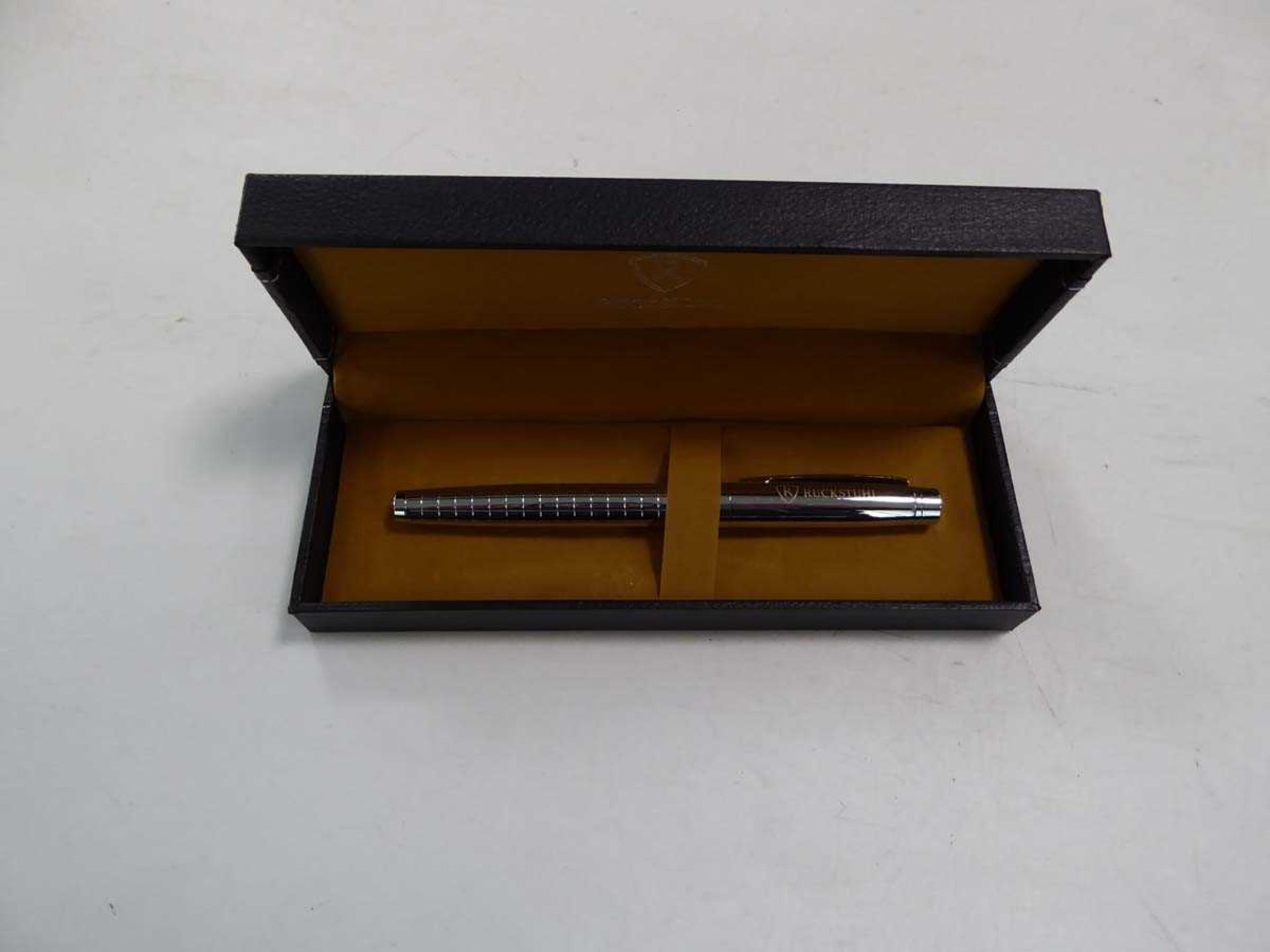 +VAT Ruckstuhl pen