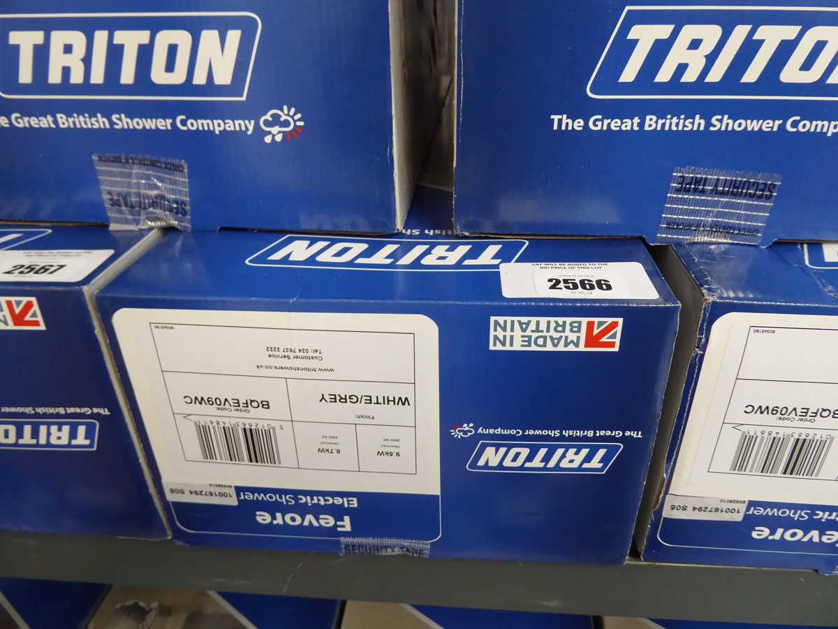 +VAT Boxed Triton Fevore thermostatic electric shower (Grade A stock)