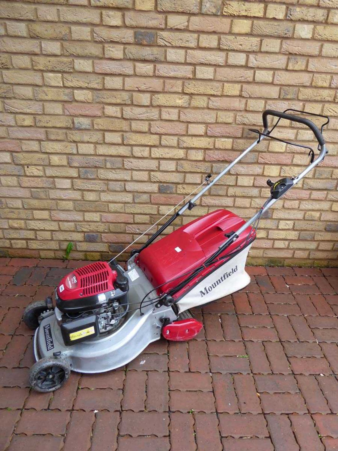 Mountfield 462R.PD self propelled petrol lawn mower