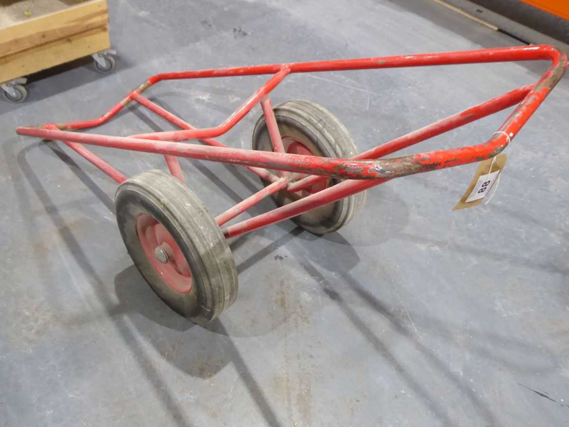 +VAT Red steel 2 wheel beam trolley