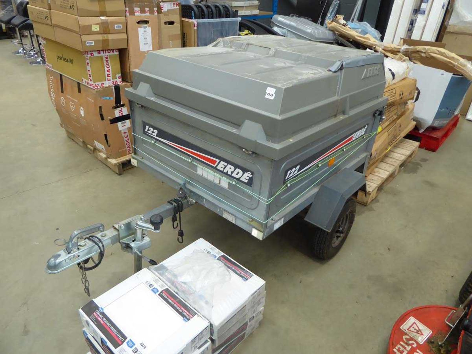 Erde single axle galvanised body trailer with roof