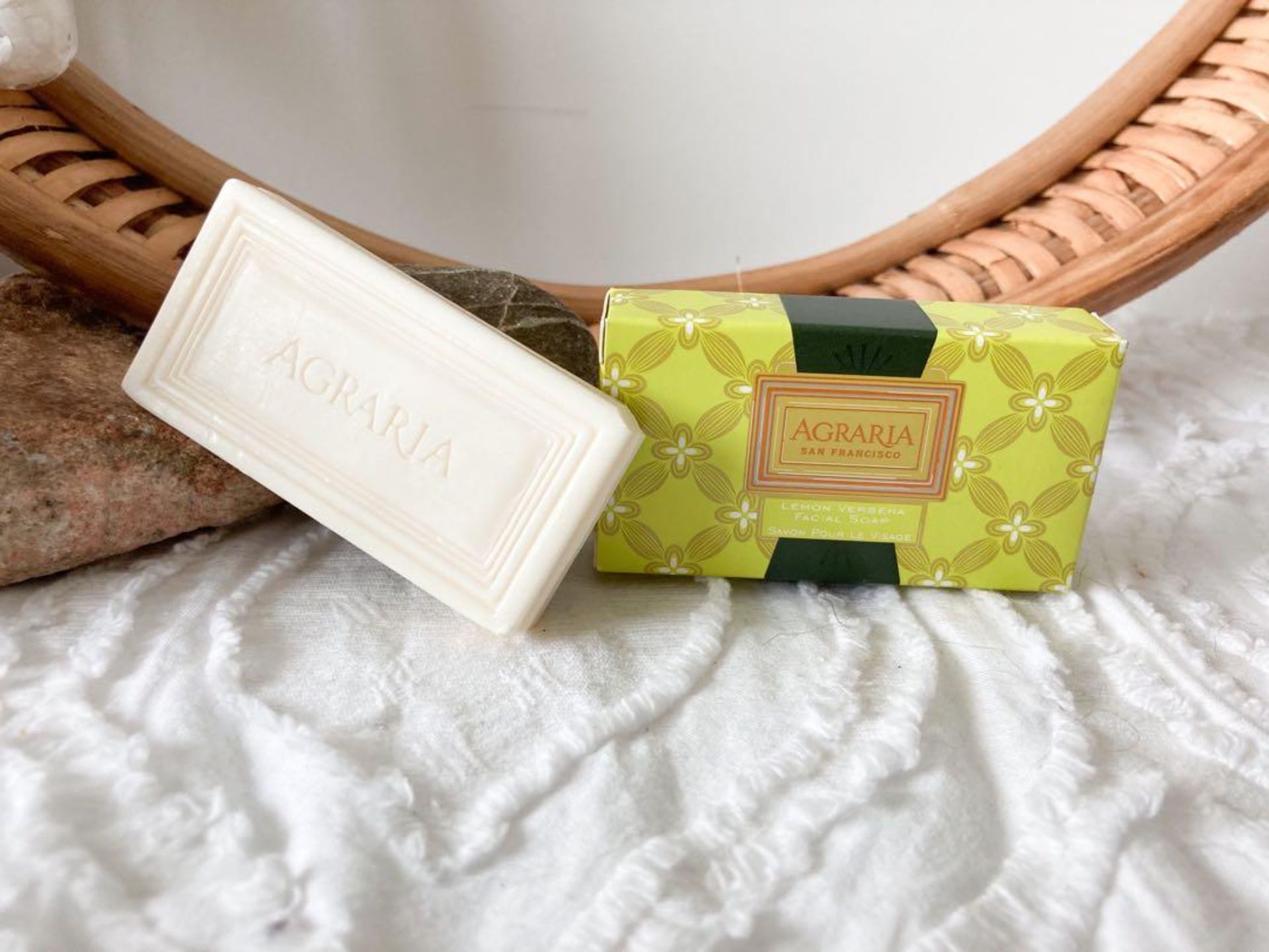 Title: 300 x Agraria San Francisco lemon verbena facial soapDescription ...