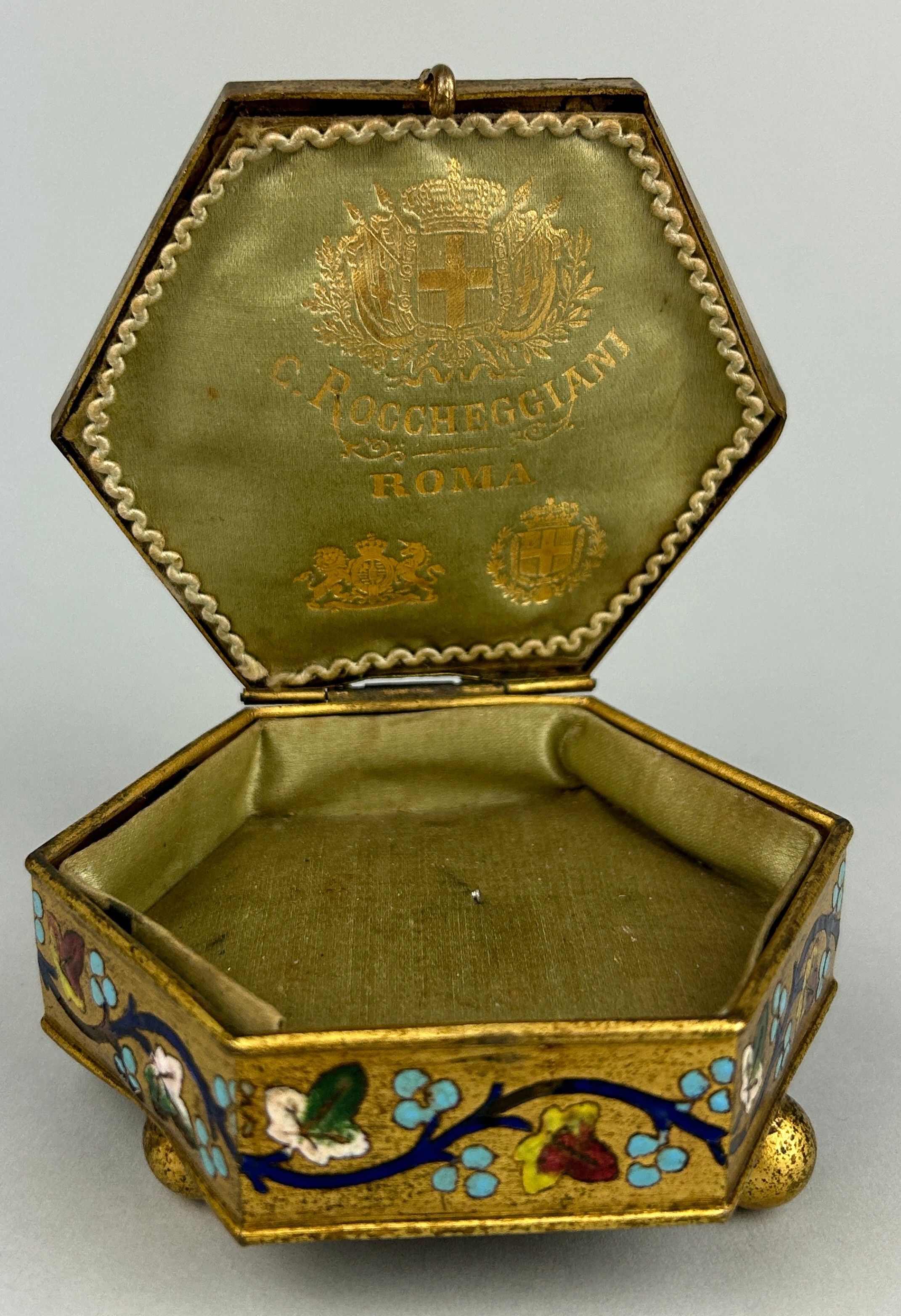 A 19TH CENTURY ITALIAN MICRO-MOSAIC AND GILT METAL JEWELLERY BOX BY ...